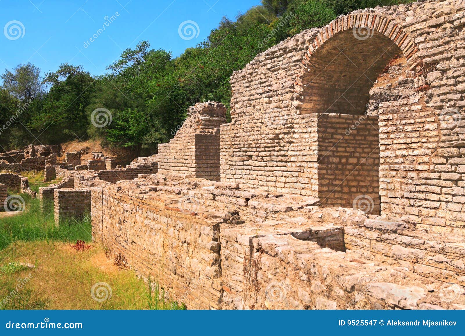 Albania,Ruins of Butrinti stock image. Image of wall, obselete - 9525547