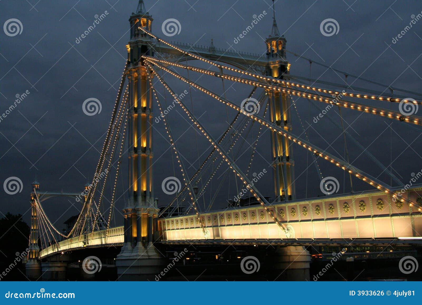 Albert Bridge stock photo. Image of bridge, pylon, river - 3933626