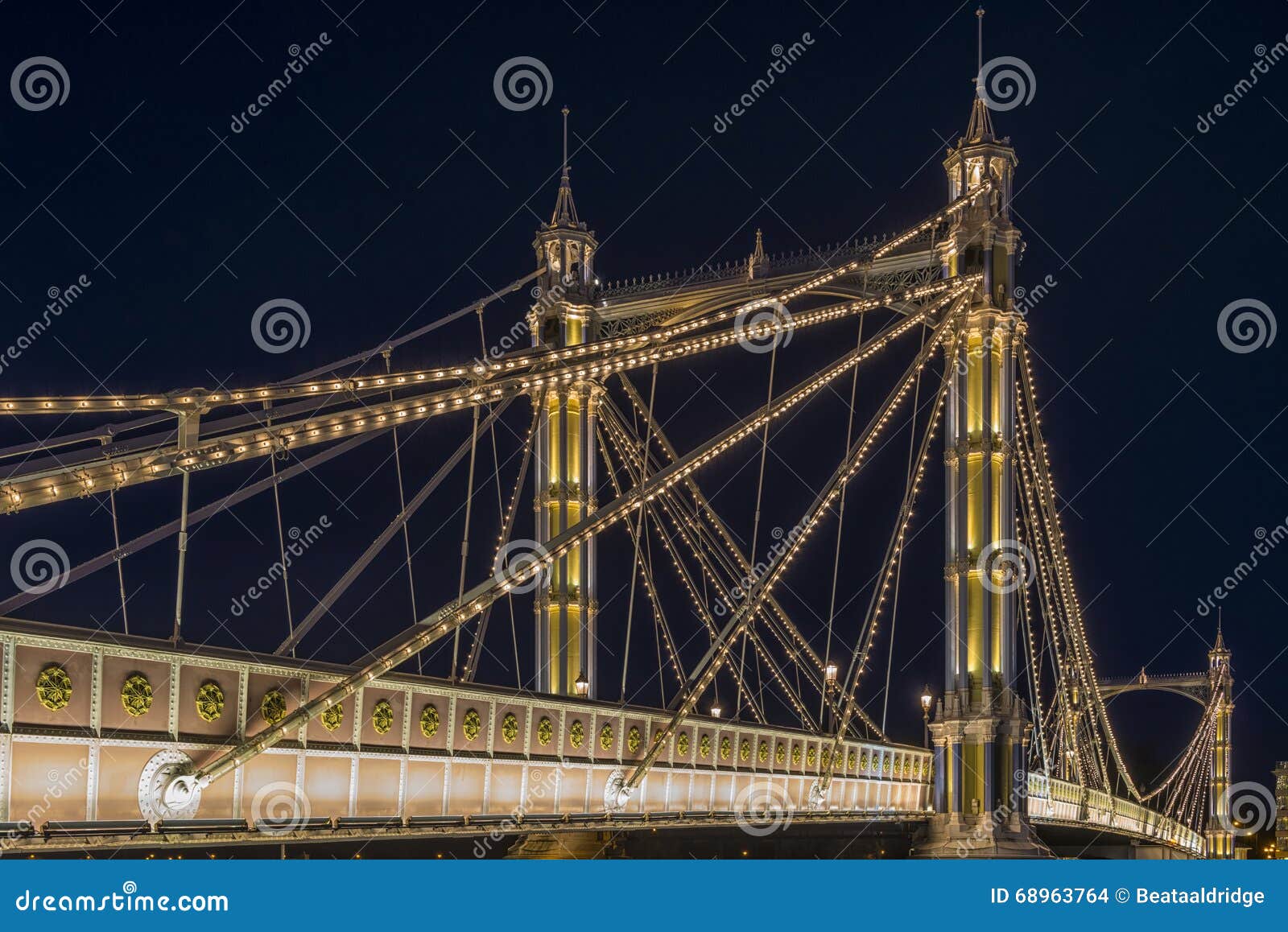 Albert bridge at night stock photo. Image of light, britain - 68963764