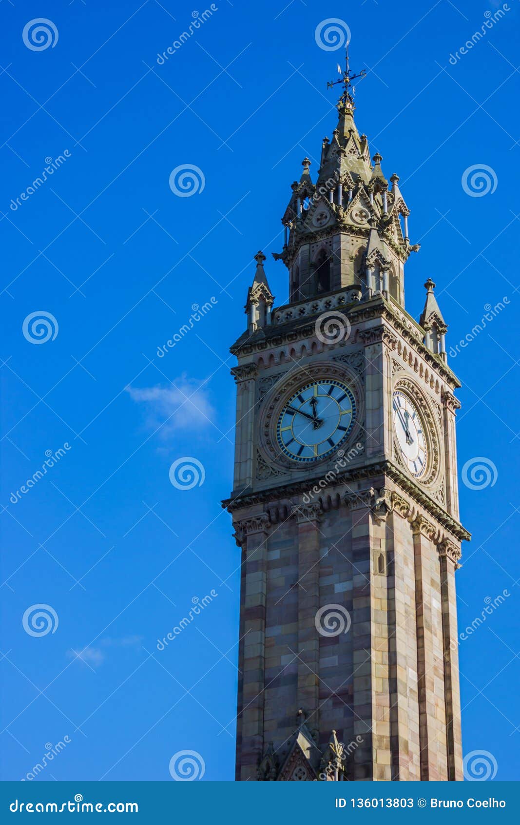 Albert Memorial Clock stock afbeelding. Image of tijd - 136013803