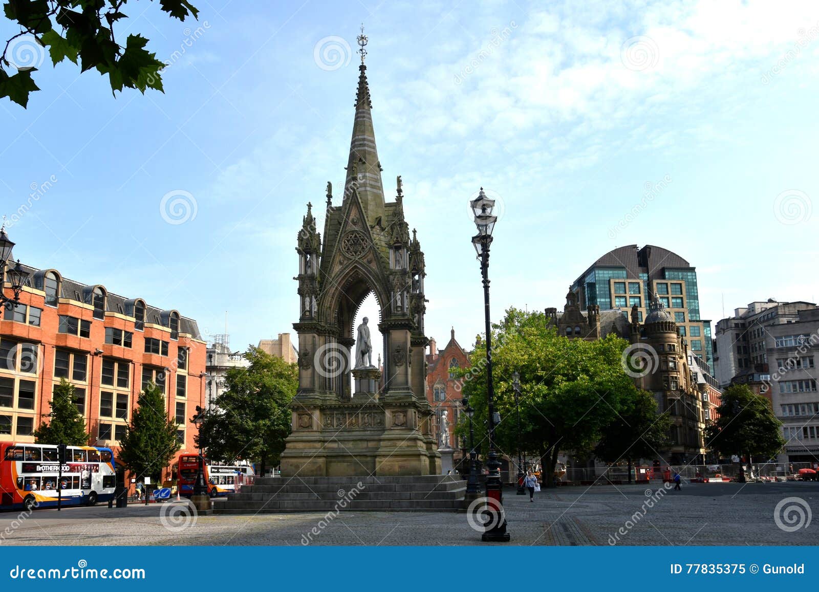 Albert square Manchester editorial image. Image of britain - 77835375