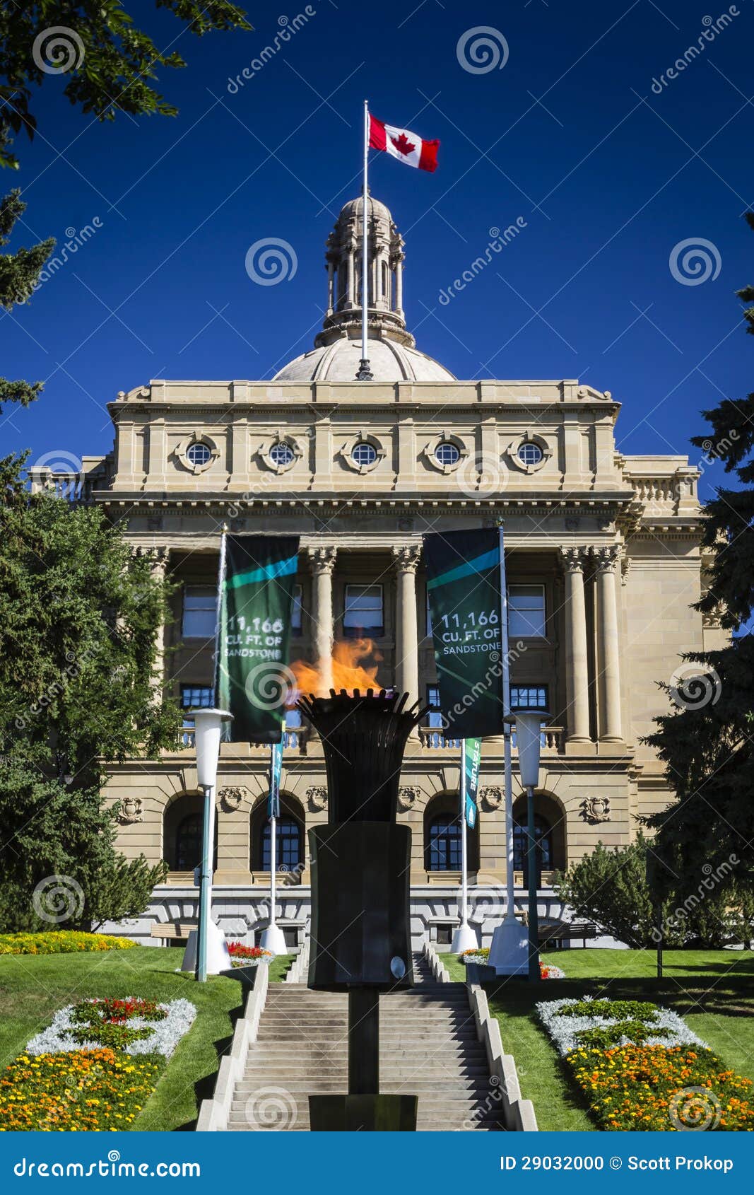 Alberta Legislature Building Stock Photo - Image of exterior, facade ...