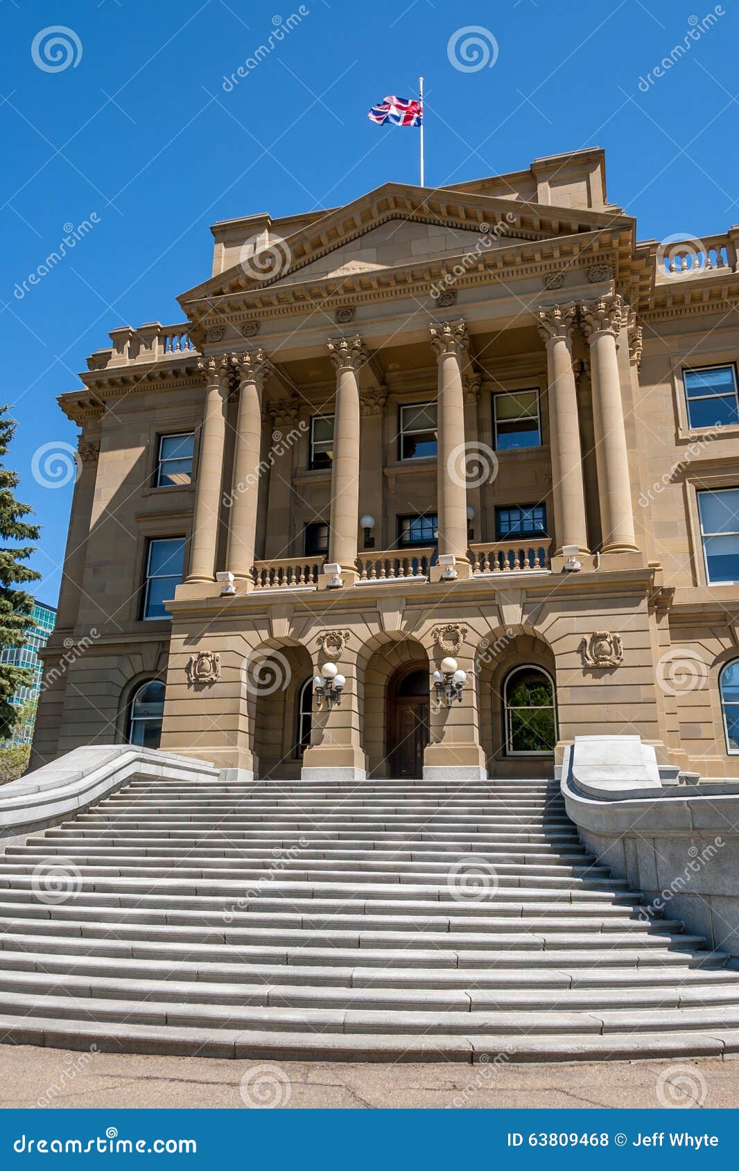 Alberta Legislature Building in Edmonton Stock Photo - Image of ...