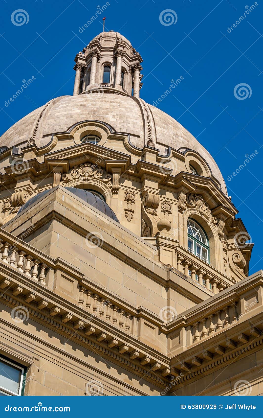 Alberta Legislature Building in Edmonton Stock Photo - Image of flag ...