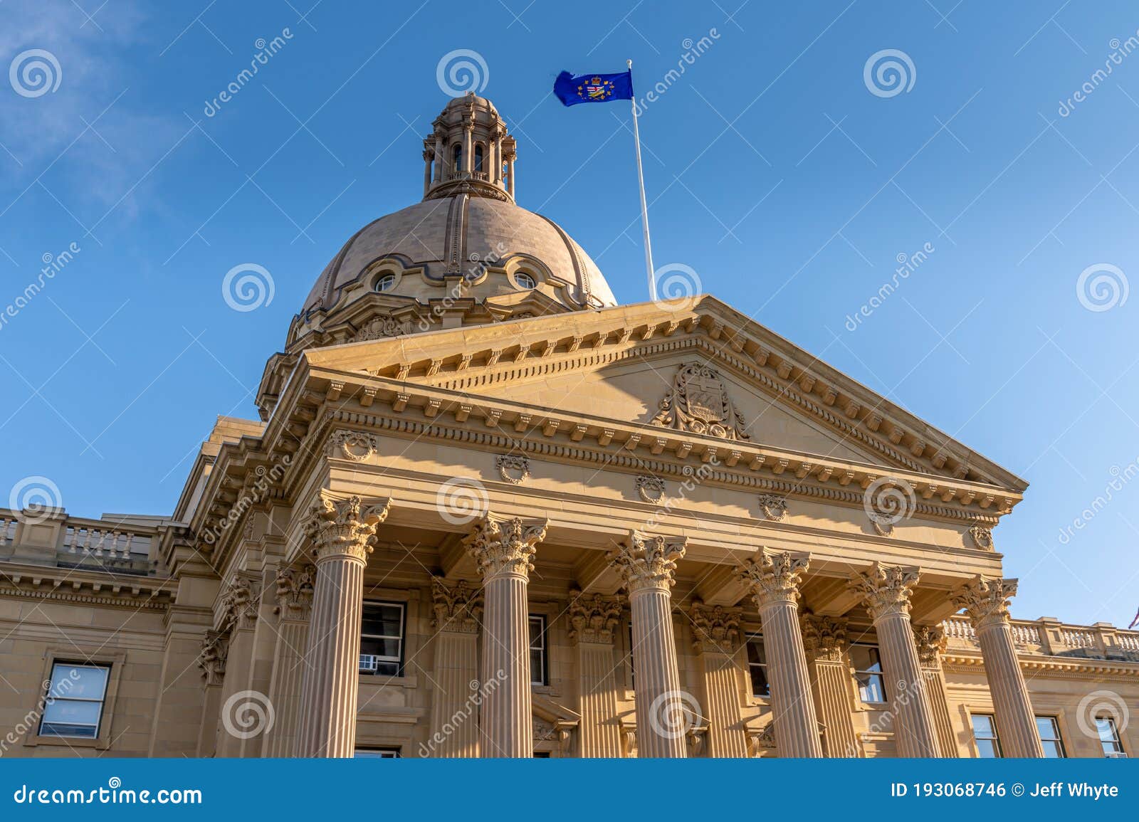Alberta Legislature Building in Edmonton Stock Photo - Image of grounds ...
