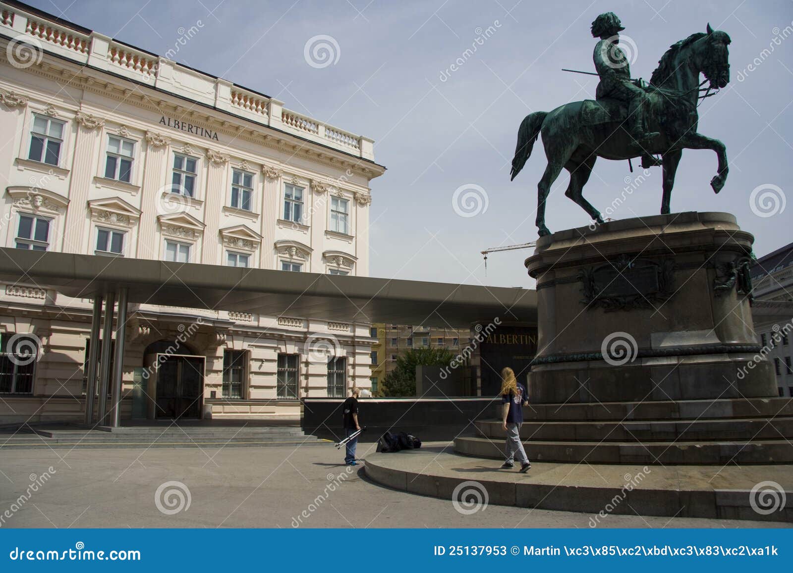 Albertina gallery exterior editorial stock photo. Image of drawings ...