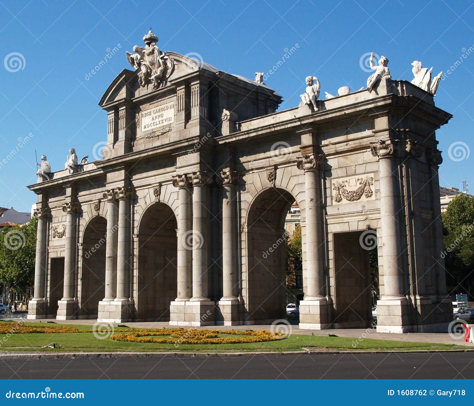 Alcala gate in Madrid stock photo. Image of tourism, spain - 1608762