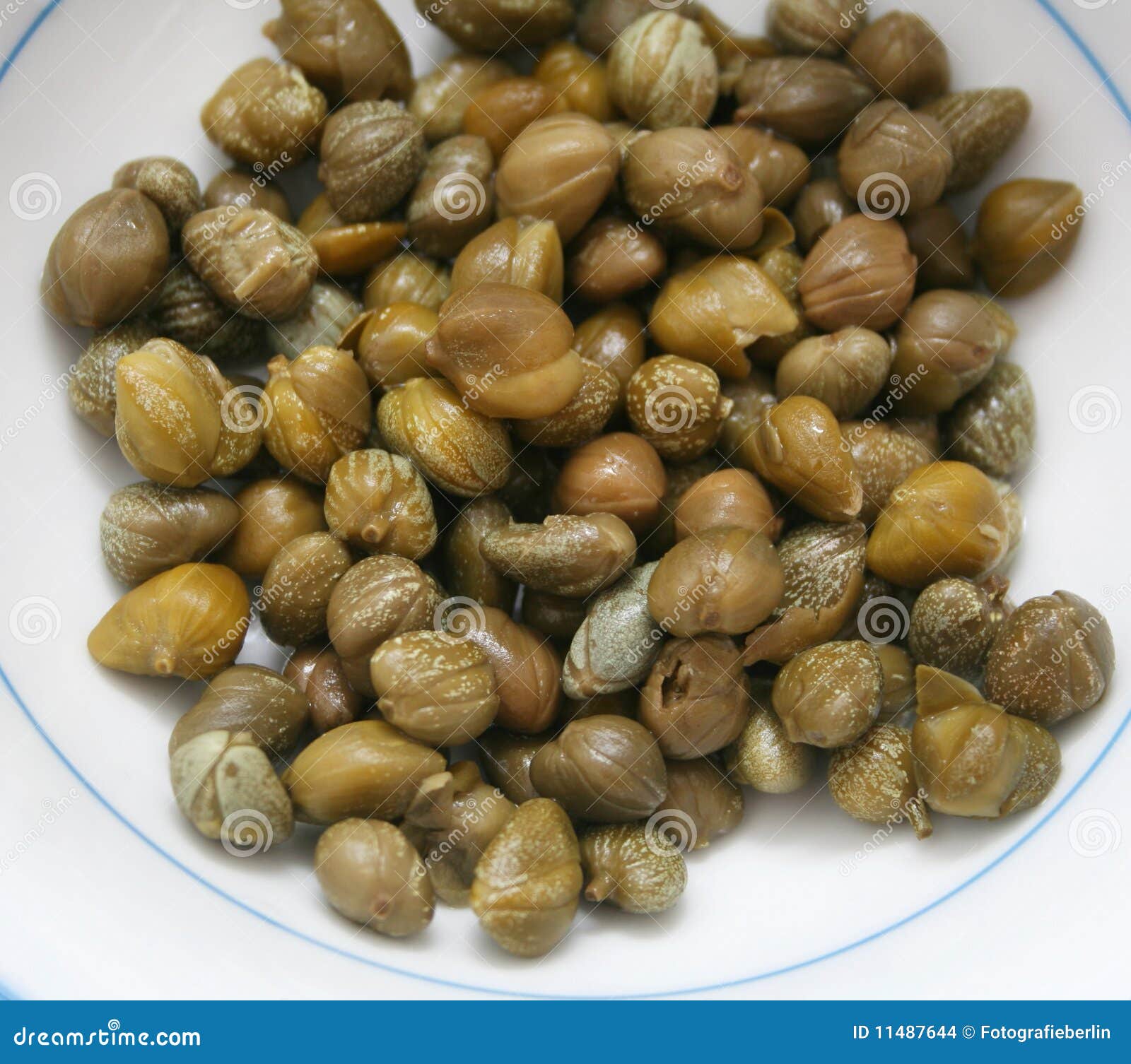 Alcaparras frescas foto de stock. Imagem de alimento - 11487644