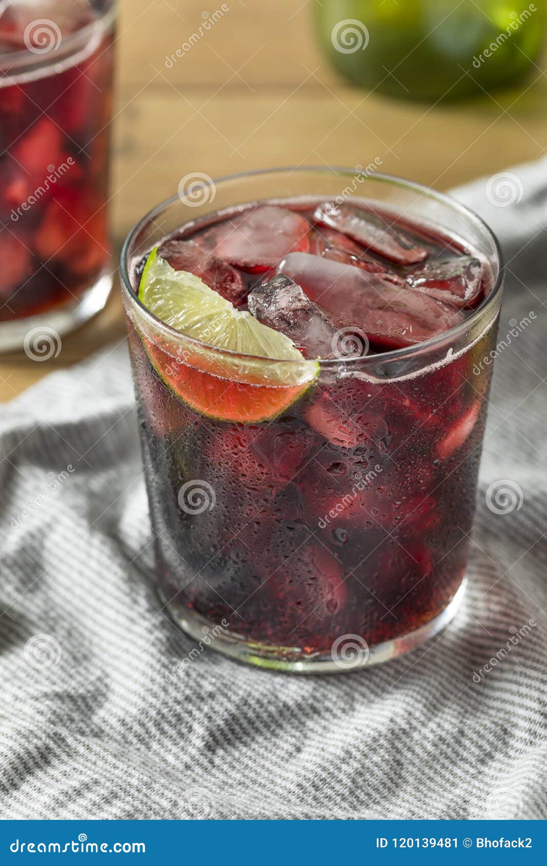 Alcoholic Red Wine and Cola Cocktail Stock Image - Image of celebration ...