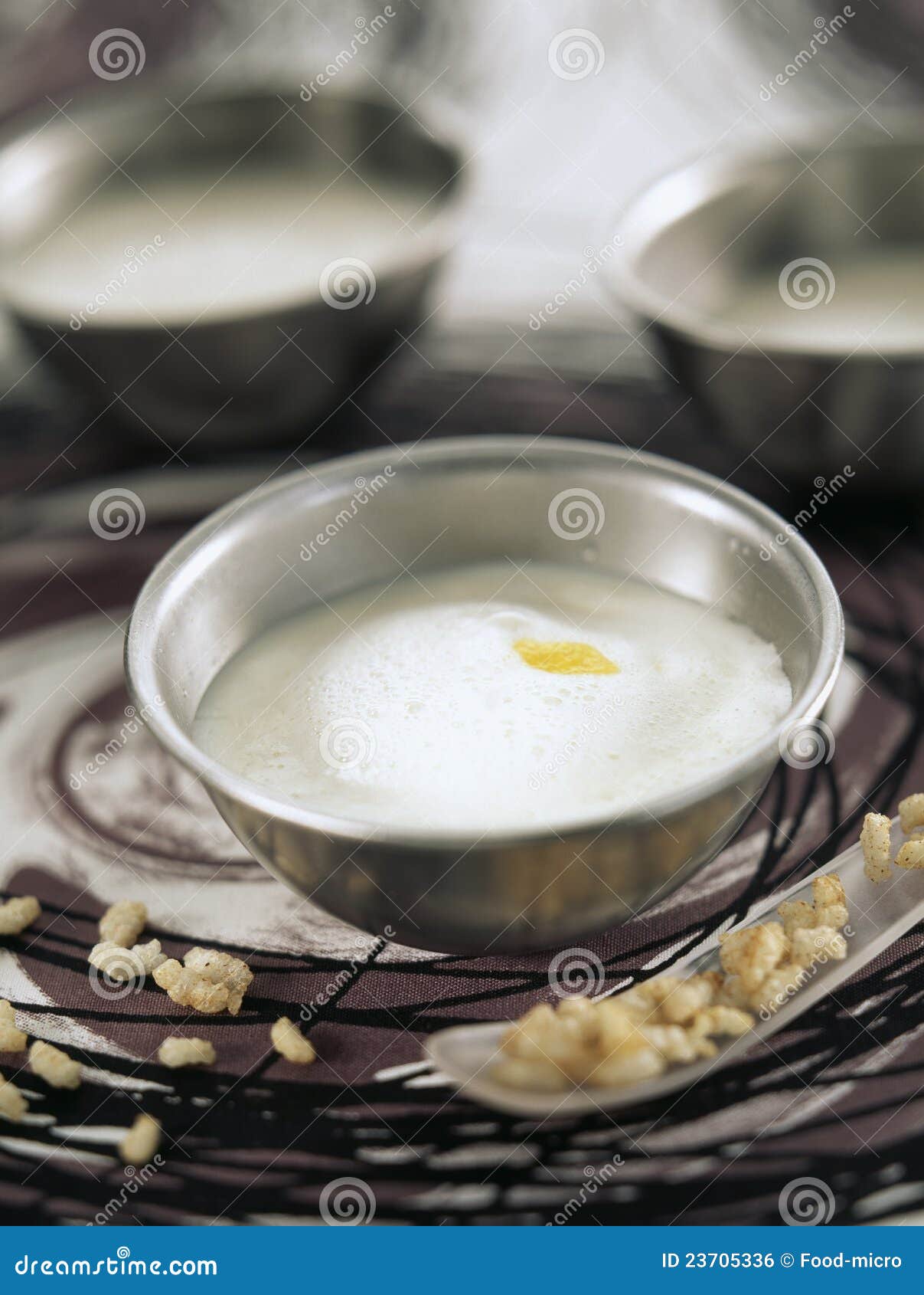 Alcool mexicain de riz photo stock. Image du céréale - 23705336