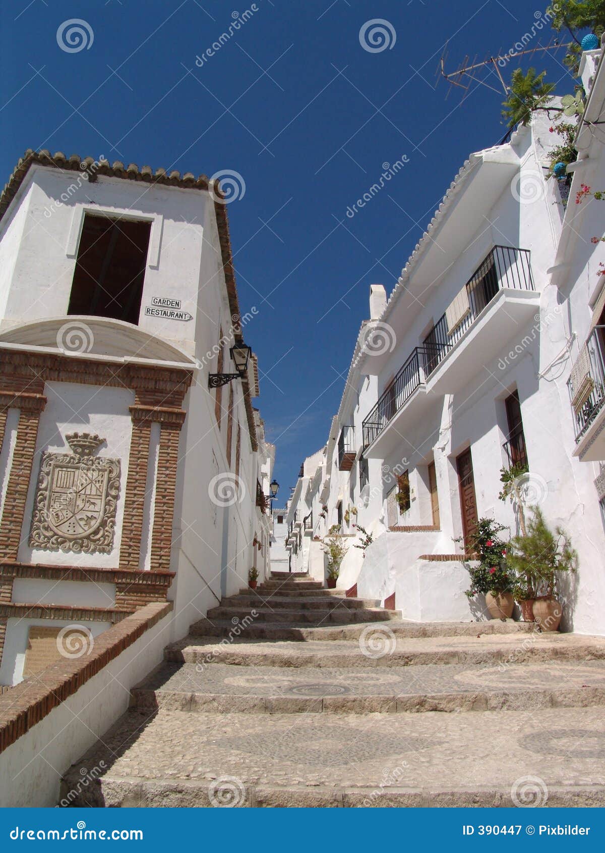Aldea española imagen de archivo. Imagen de ciudad, contraste - 390447