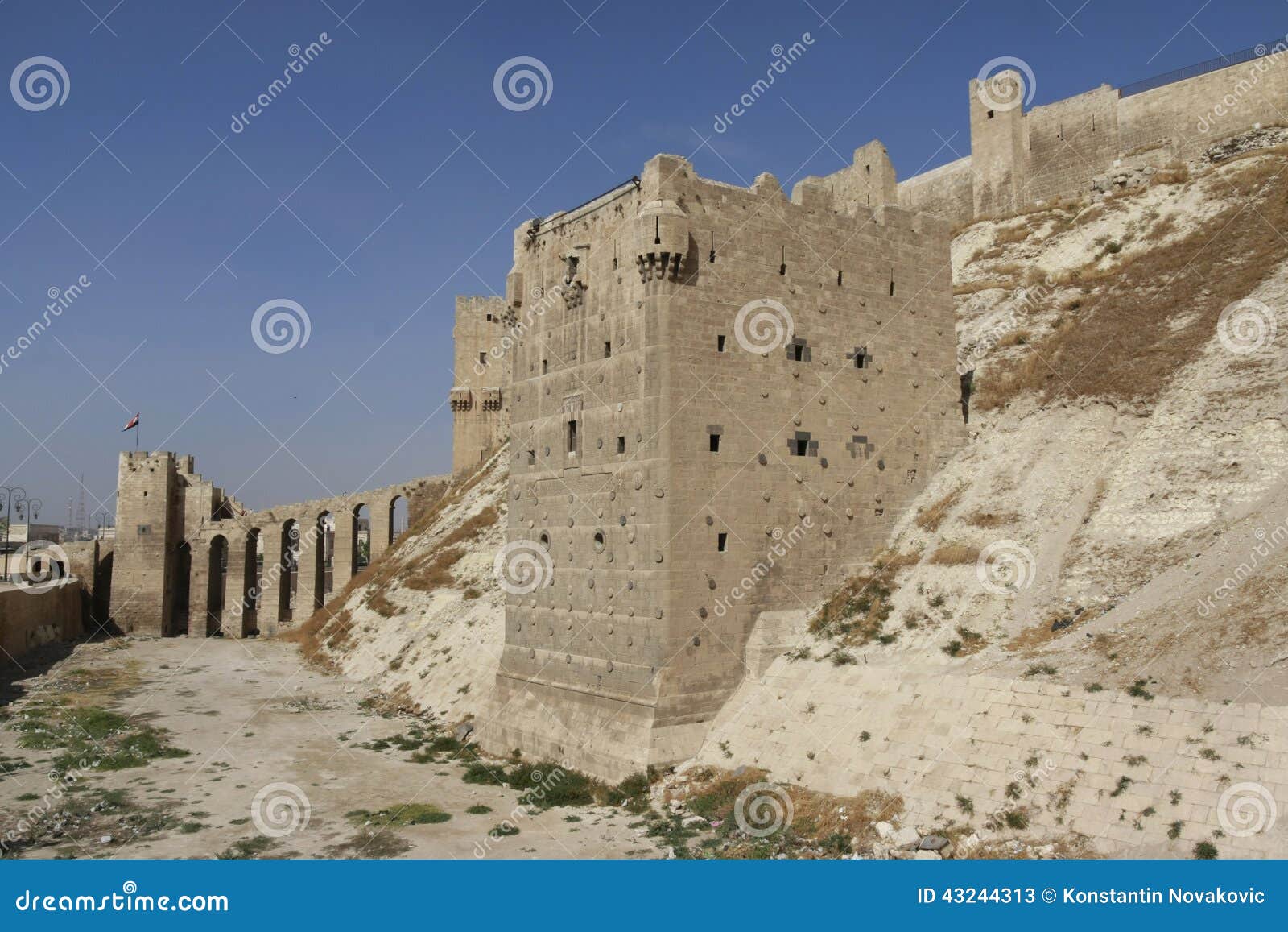 Aleppo Citadel stock image. Image of haleb, syrian, isis - 43244313