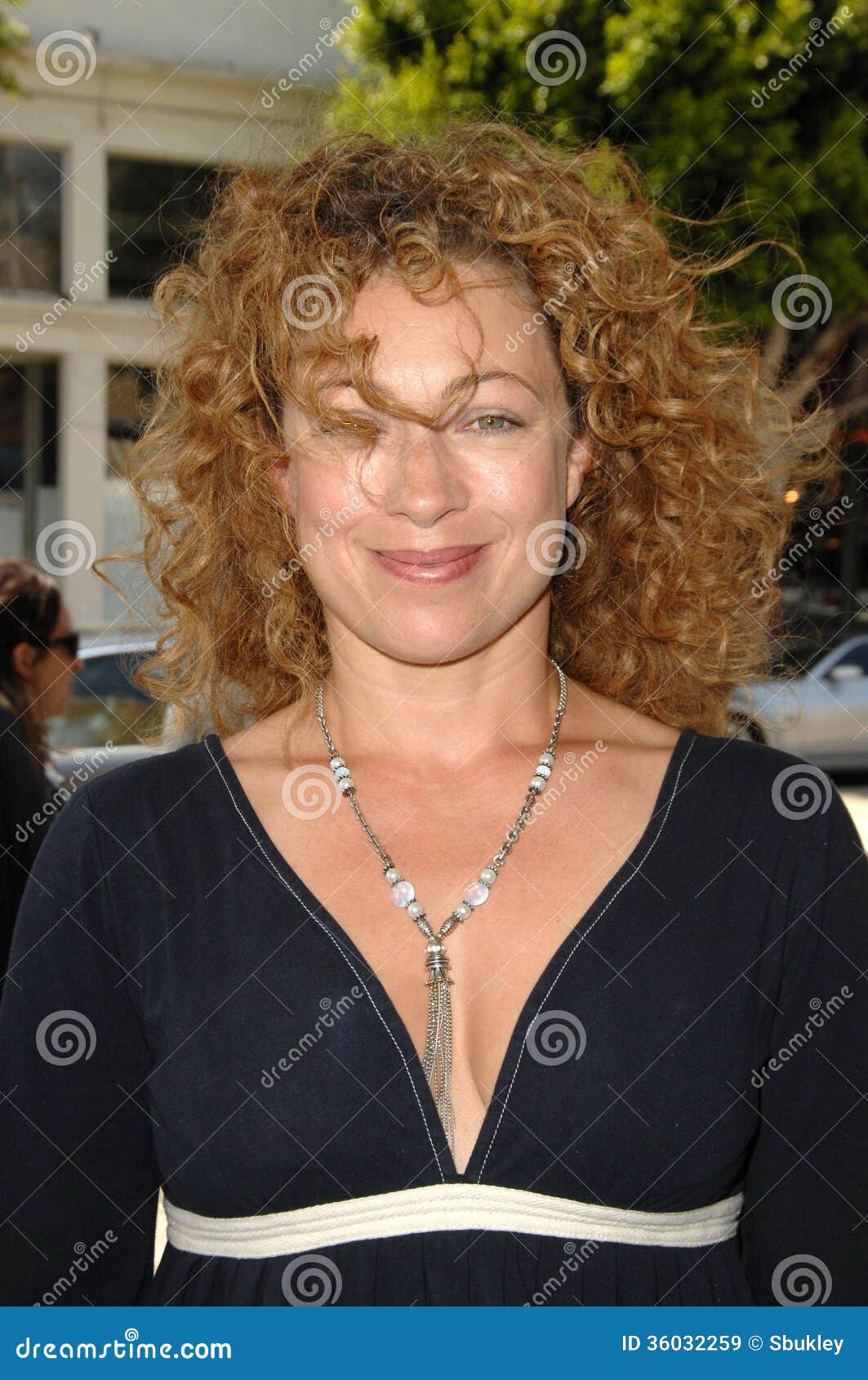 Alex Kingston, verano Mann imagen de archivo editorial. Imagen de ...
