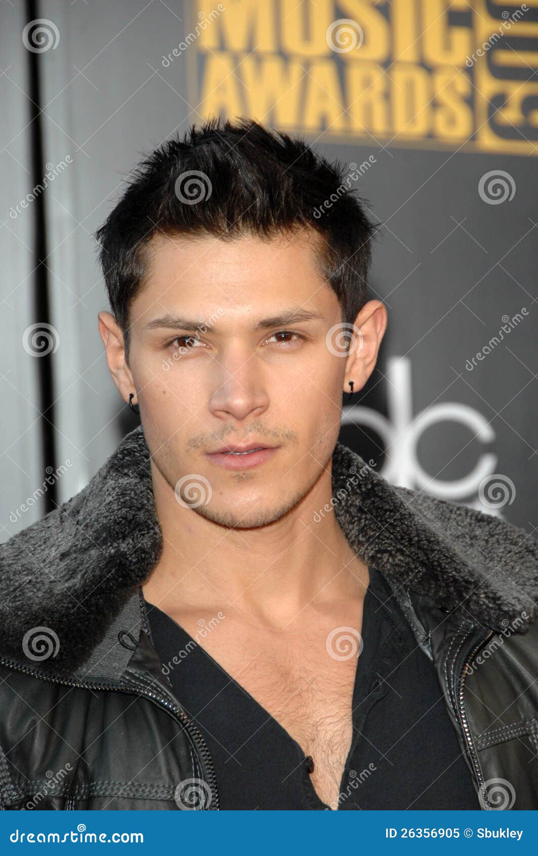 Alex Meraz's Instagram, Twitter & Facebook on IDCrawl