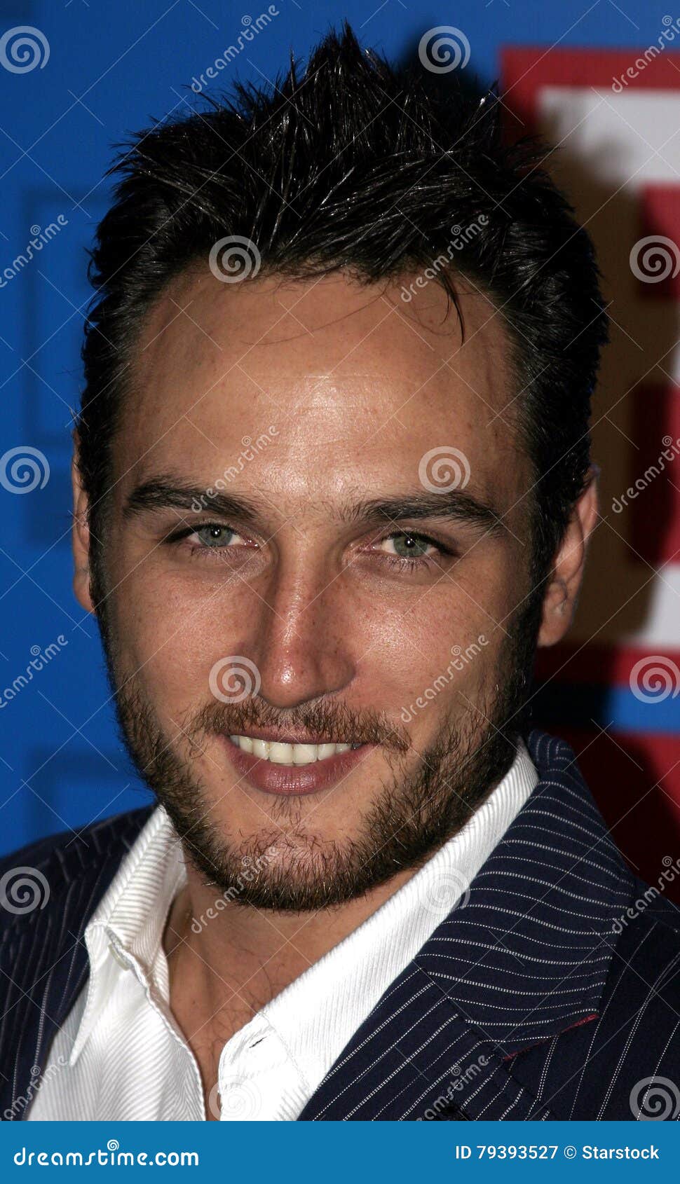 Alex a quinn fotografia editorial. Imagem de fama, artista - 79393527