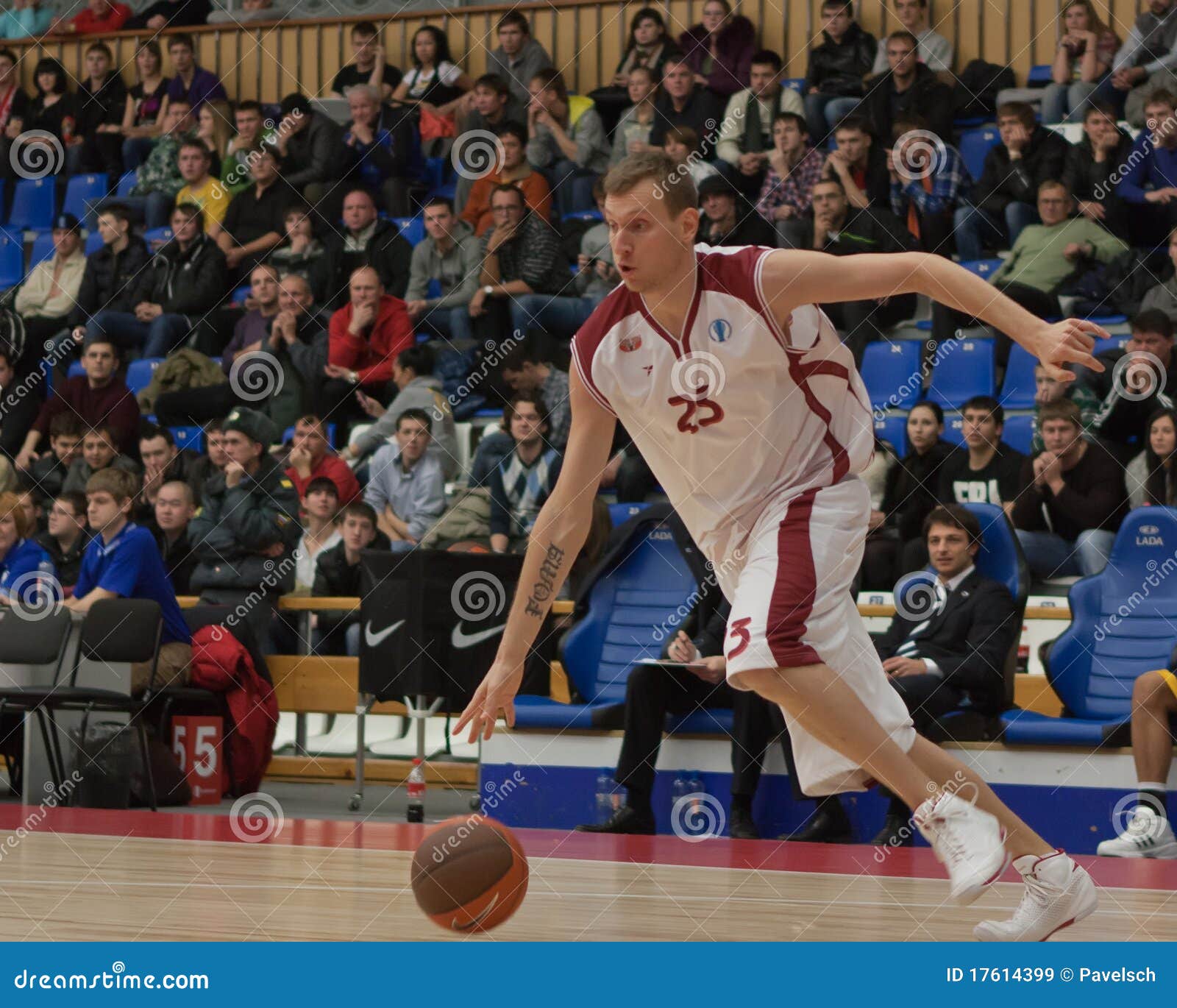 Alexander Fomin editorial stock image. Image of team - 17614399