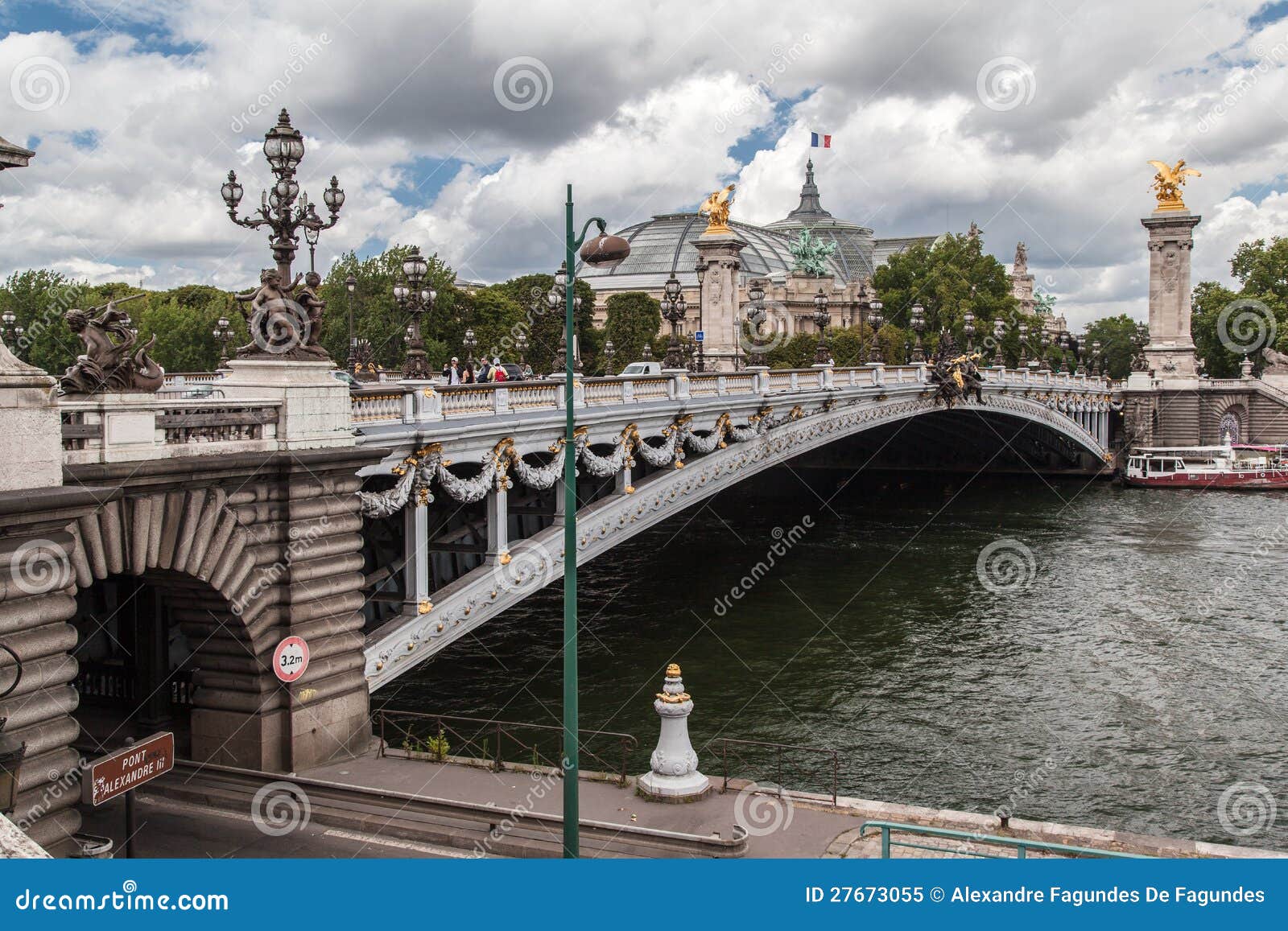 Alexander III Bridge Paris France Editorial Image - Image of lamp ...