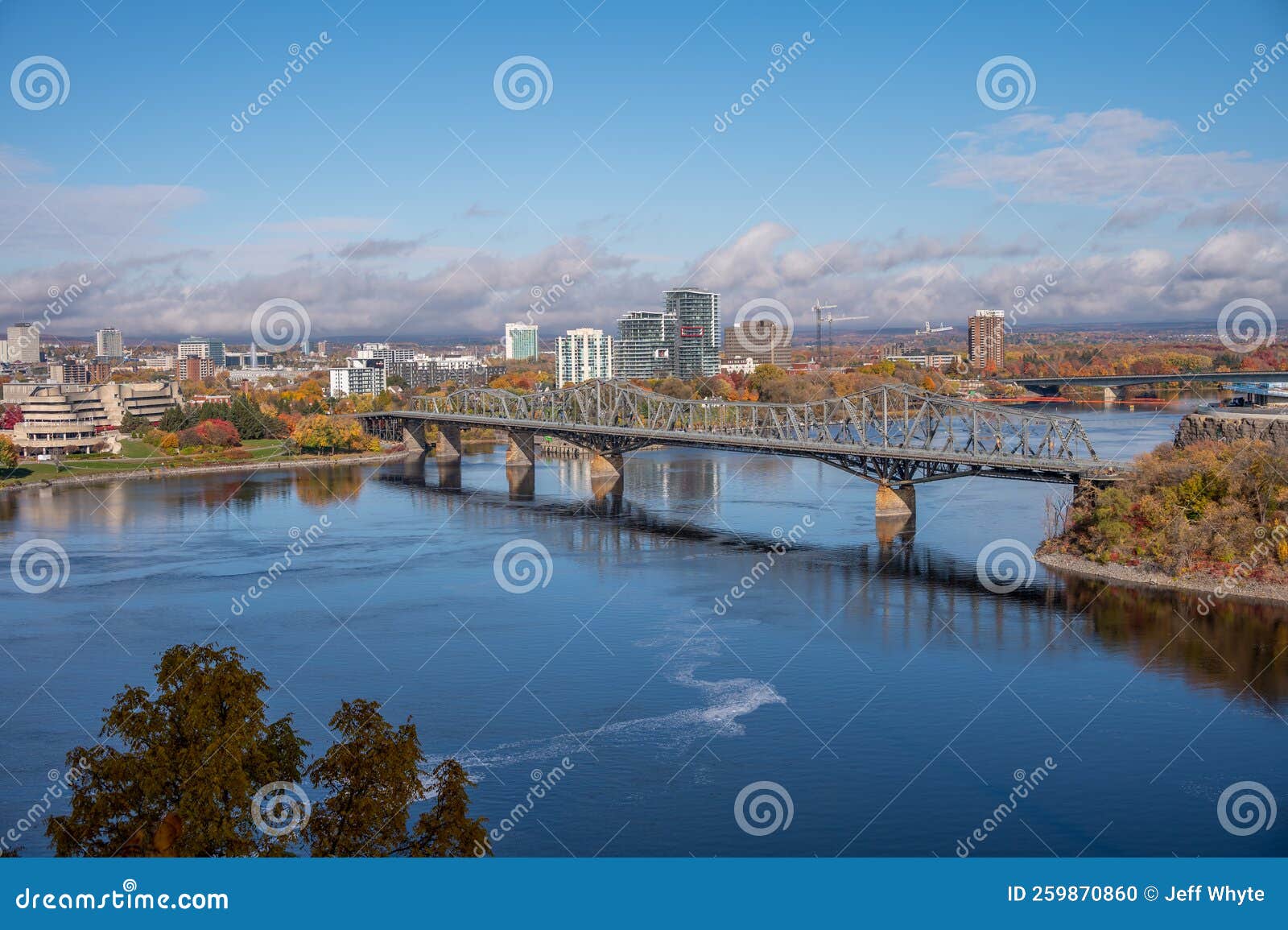 The Alexandra Bridge, Ottawa Editorial Image - Image of metalic ...