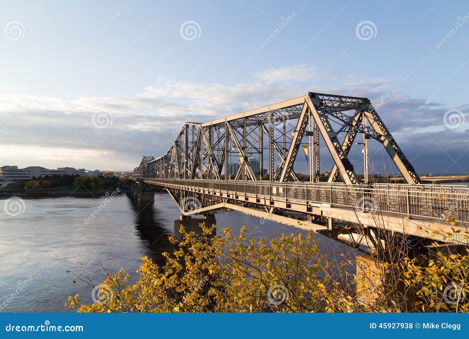 Alexandra Bridge in Ottawa stock photo. Image of famous - 45927938
