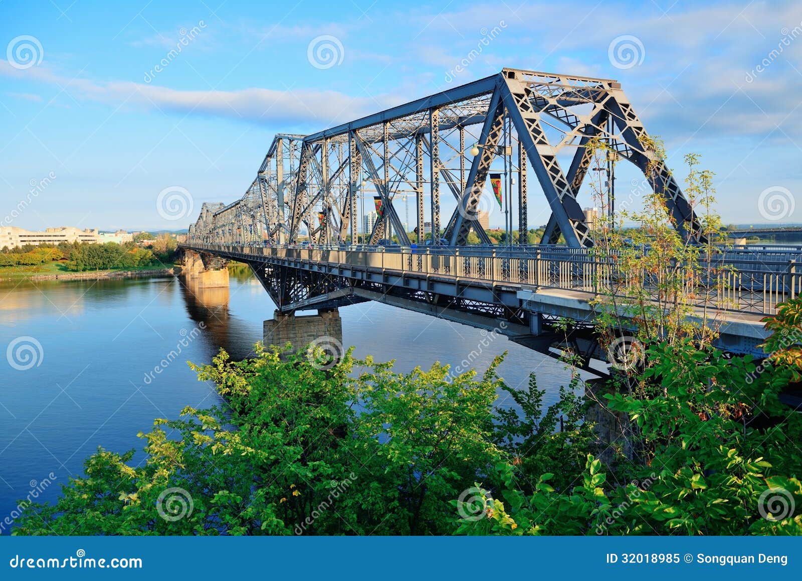 Alexandra Bridge stock image. Image of transportation - 32018985