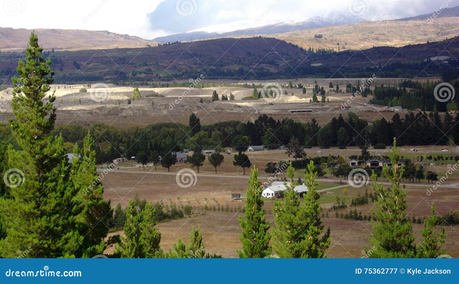 Alexandra Central Otago stock image. Image of small, open - 75362777