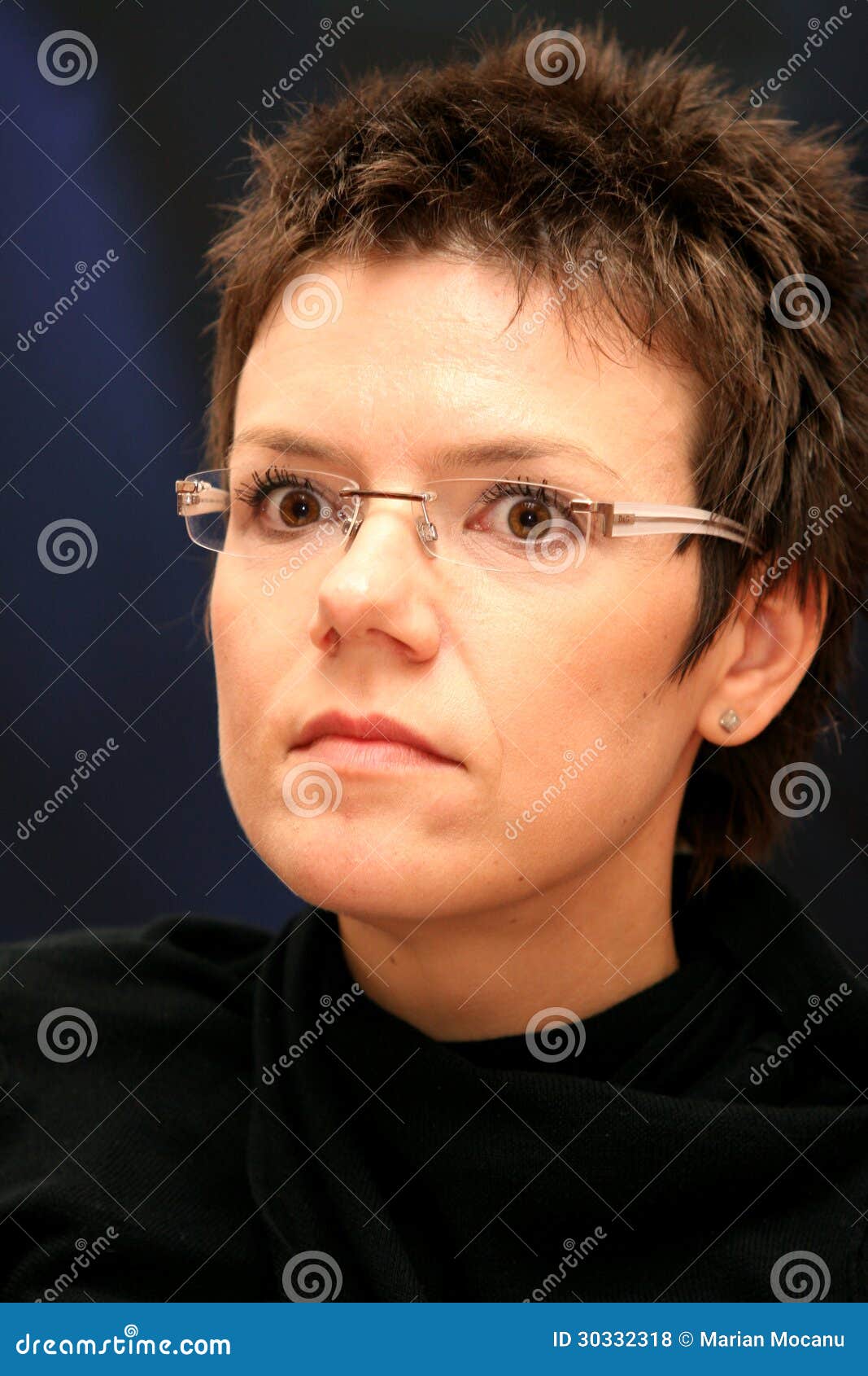 Alexandra Olaru photo stock éditorial. Image du célèbre - 30332318