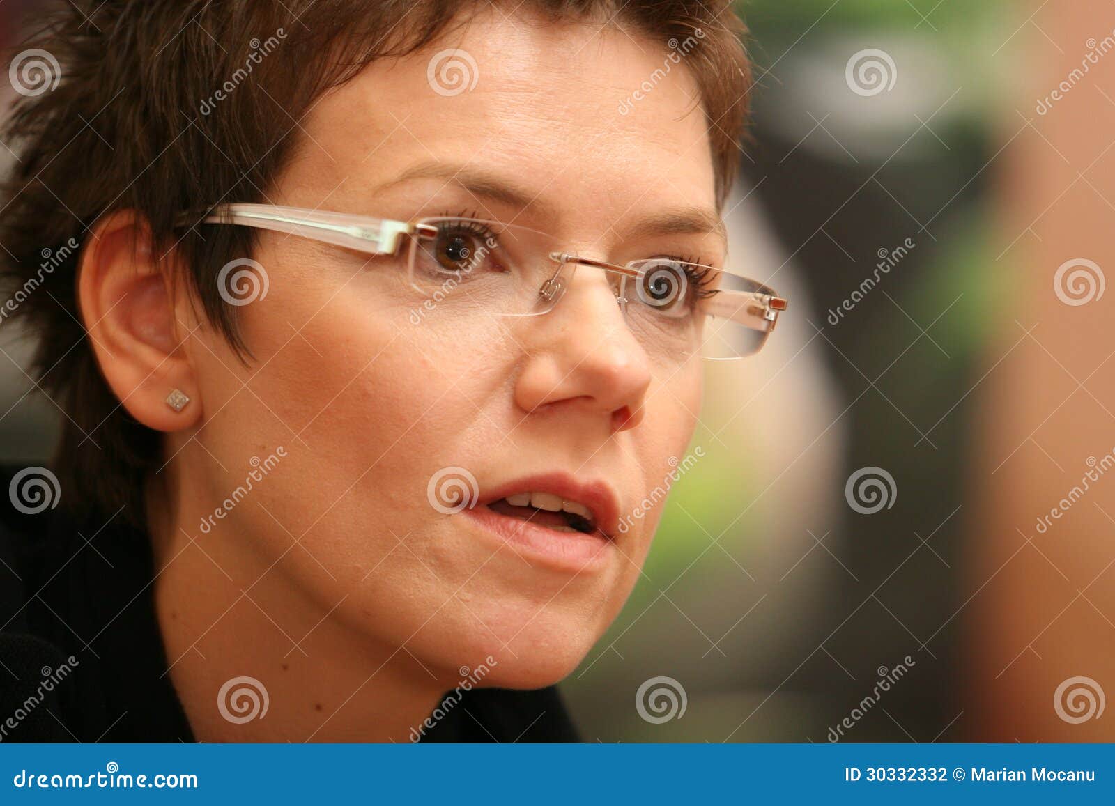 Alexandra Olaru editorial photography. Image of brand - 30332332