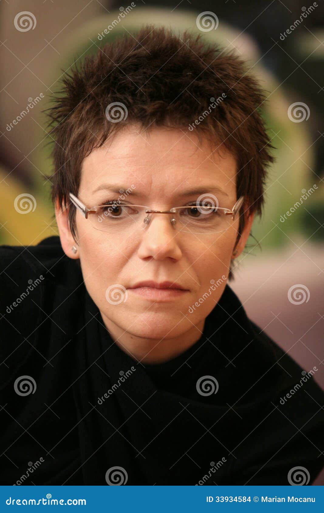 Alexandra Olaru editorial stock image. Image of communications - 33934584