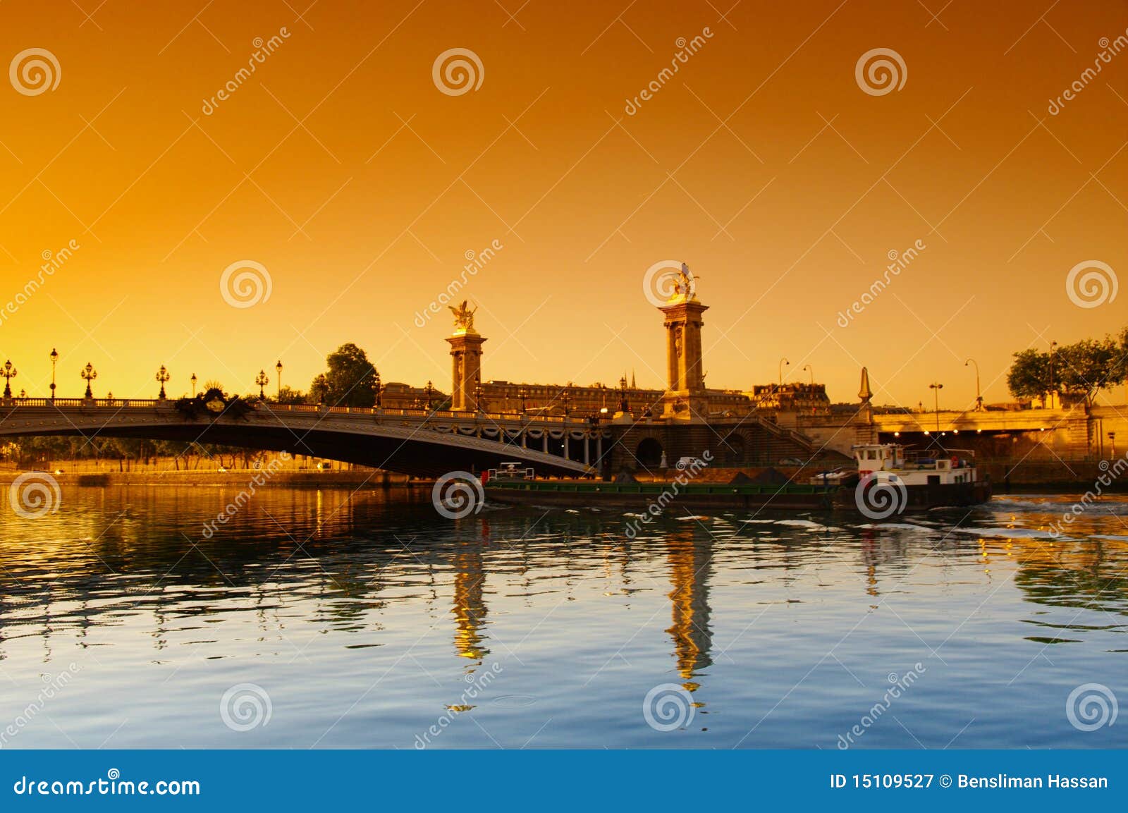 Alexandre 3 Bridge in Paris Stock Image - Image of barge, paris: 15109527