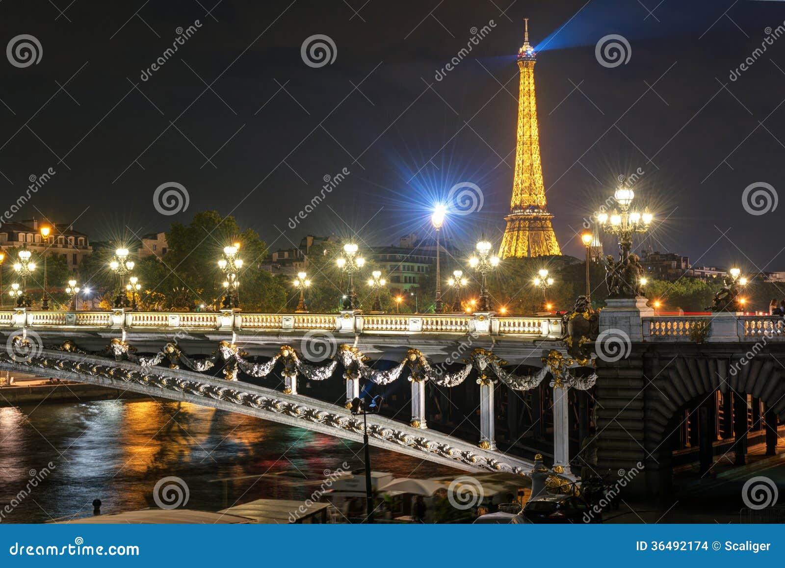 Alexandre III Bridge at Night in Paris Editorial Stock Image - Image of ...