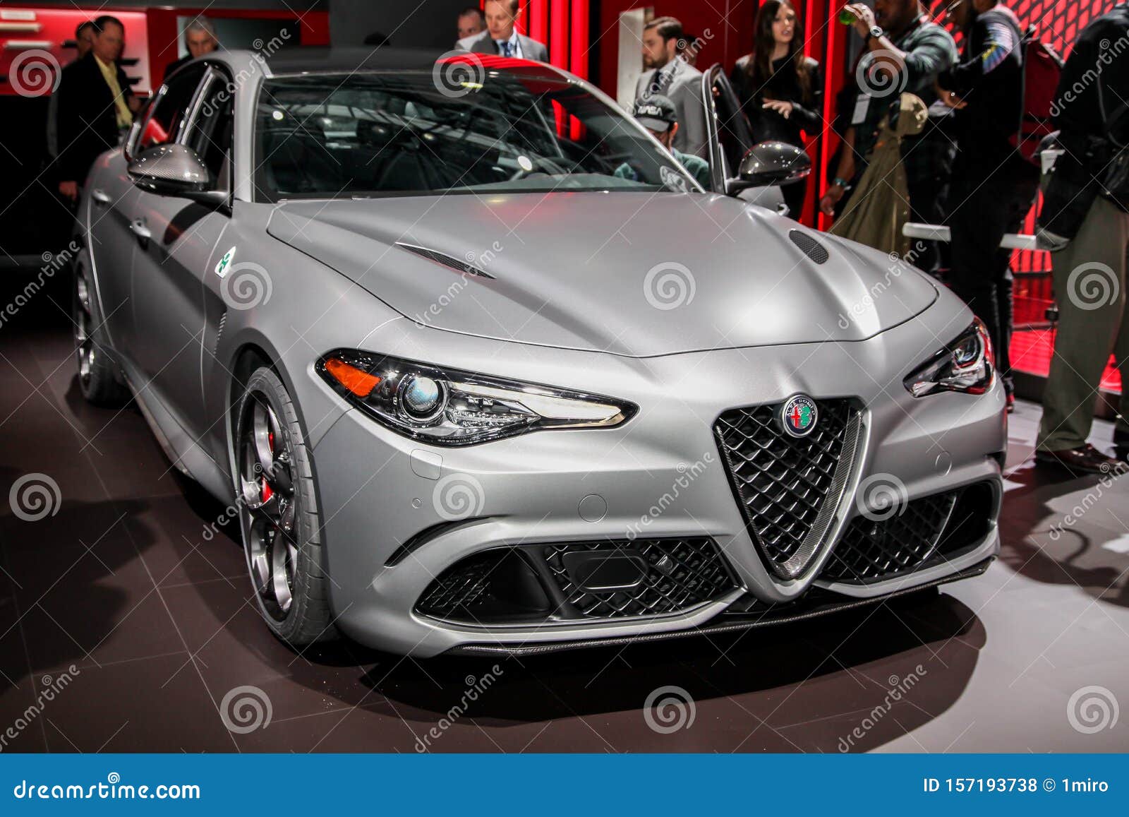 Alfa Romeo Giulia foto de archivo editorial. Imagen de automotor ...