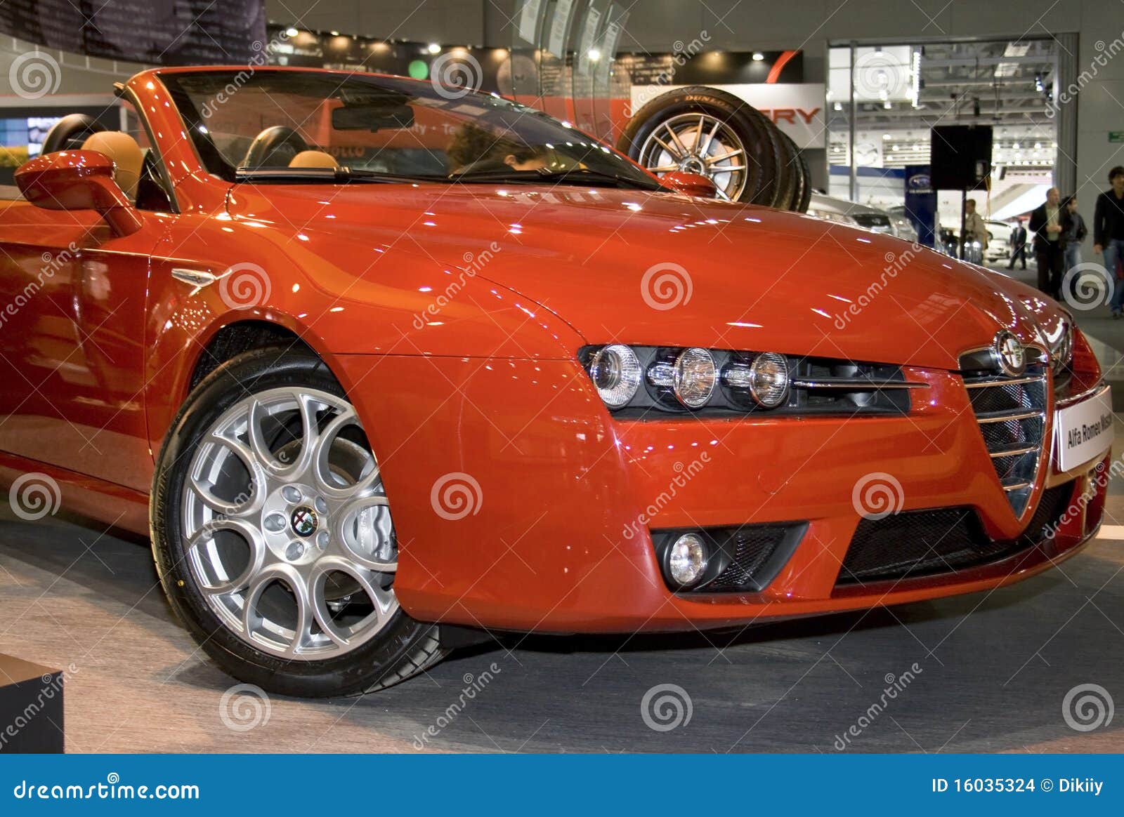 Alfa Romeo red editorial stock image. Image of cylinder - 16035324