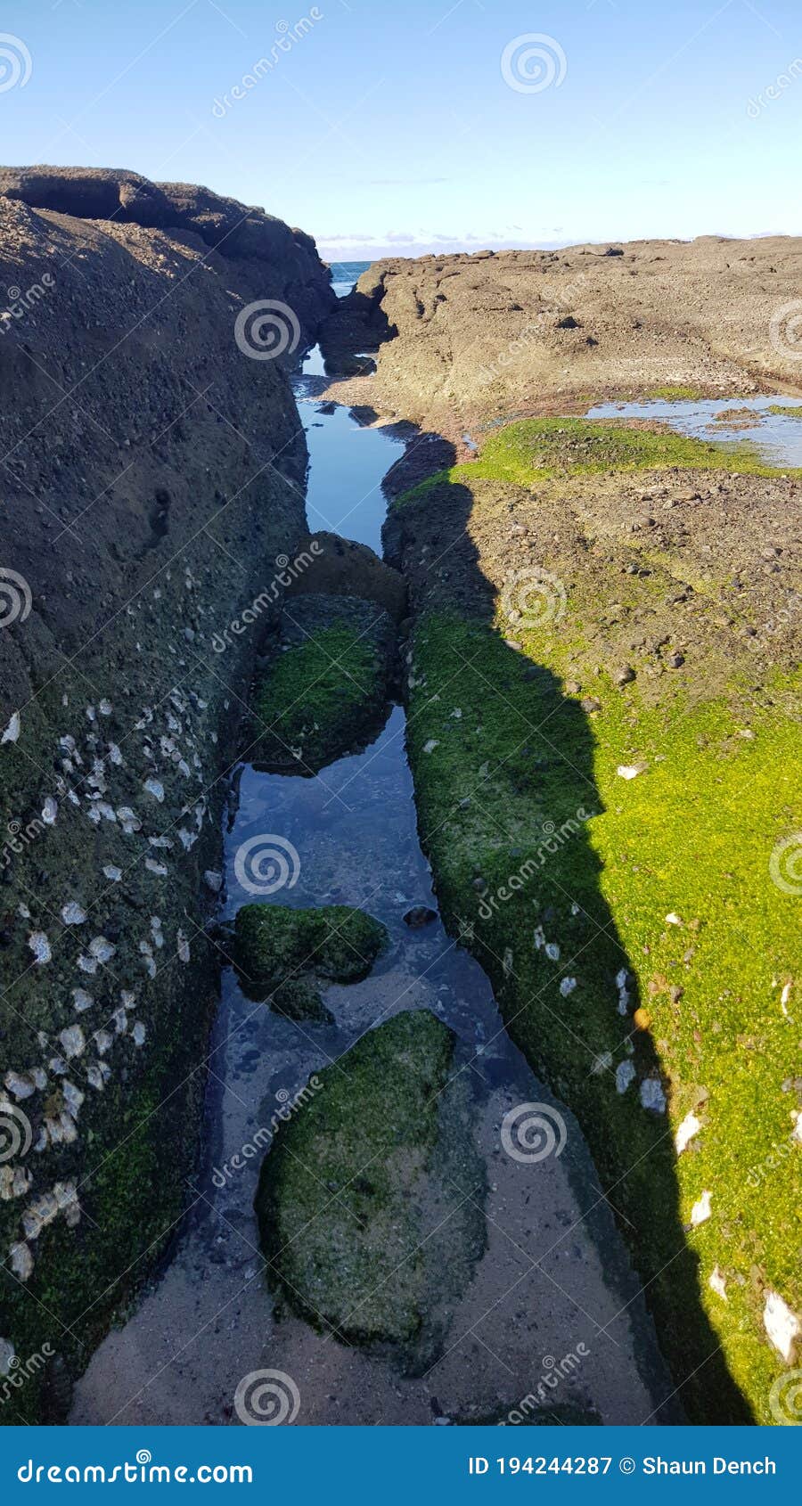 Geologic Fissure On An Orange Mountain Wall, `Fisgas De Ermelo`, Serra ...
