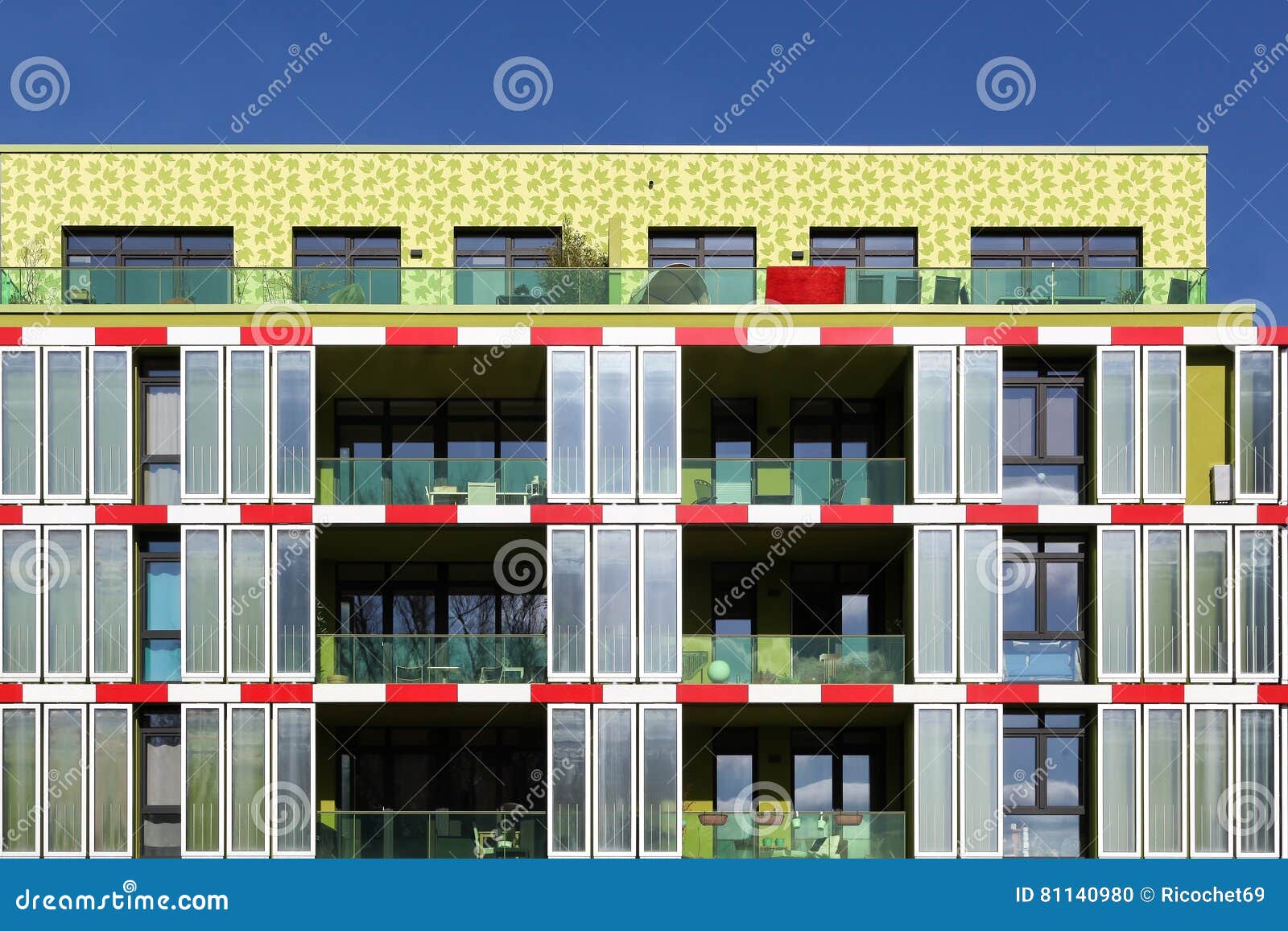 The Algae House in Hamburg, Germany Editorial Image - Image of flat ...