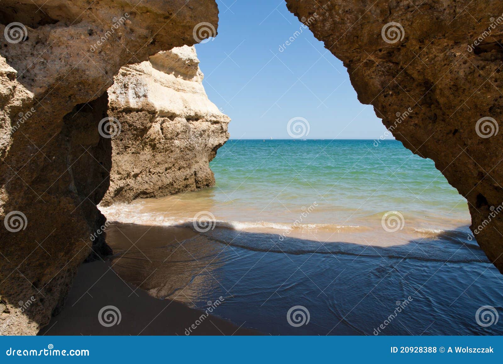 Algarve cliffs in portugal stock photo. Image of portugal - 20928388