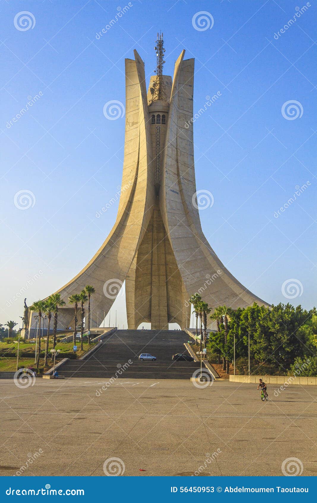 Algerias Monument editorial stock photo. Image of memoir - 56450953