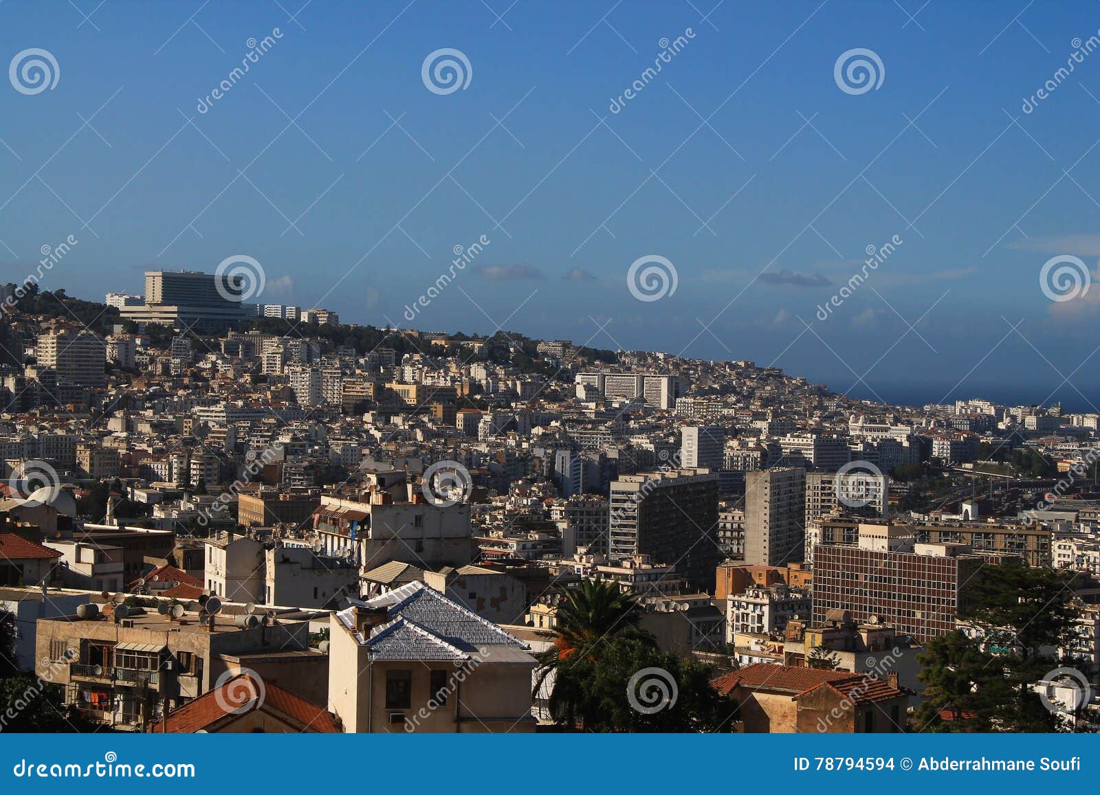 Algiers, Hoofdstad Van Algerije Stock Foto - Image of iconisch ...