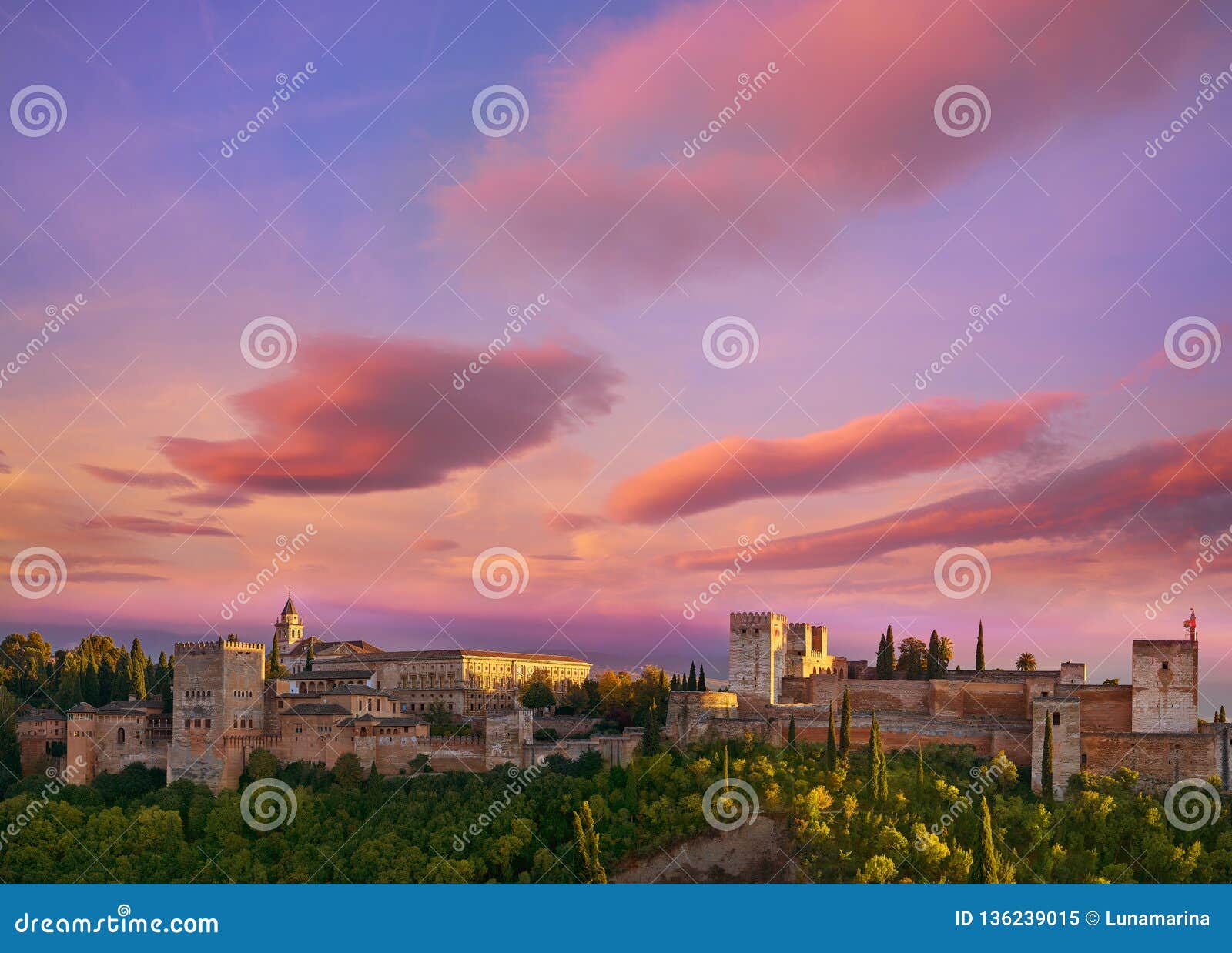 Alhambra Sunset in Granada of Spain Stock Image - Image of ancient ...