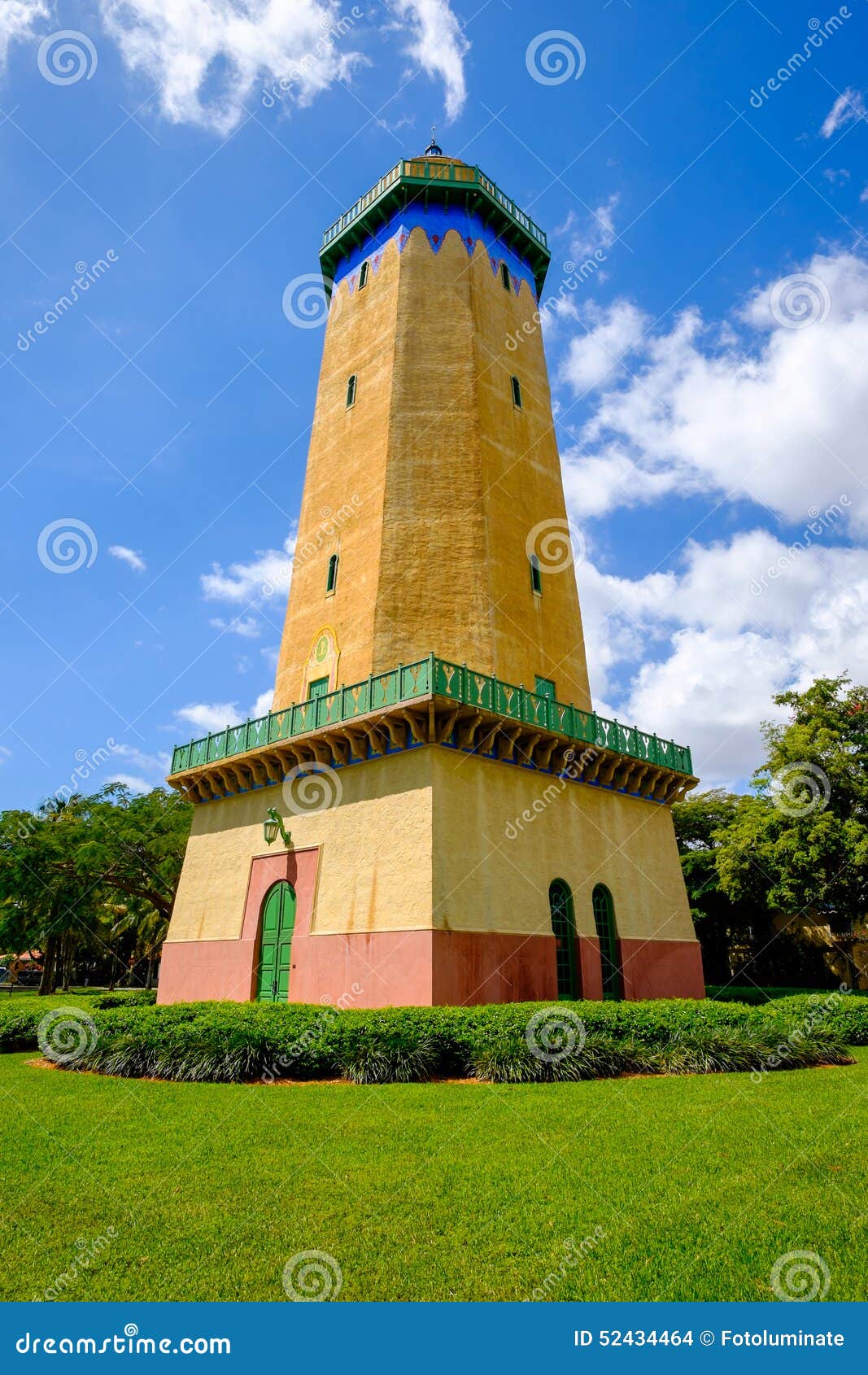 Alhambra Water Tower imagen de archivo editorial. Imagen de vendimia ...