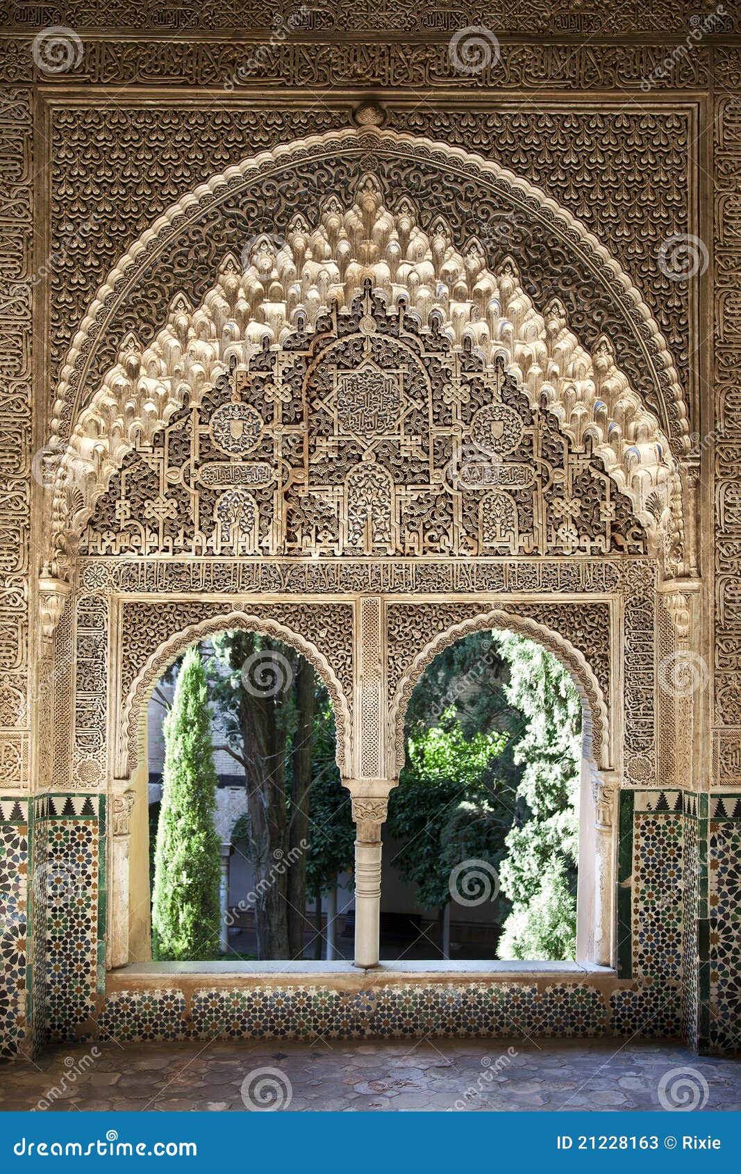 Alhambra windows stock image. Image of arches, detail - 21228163