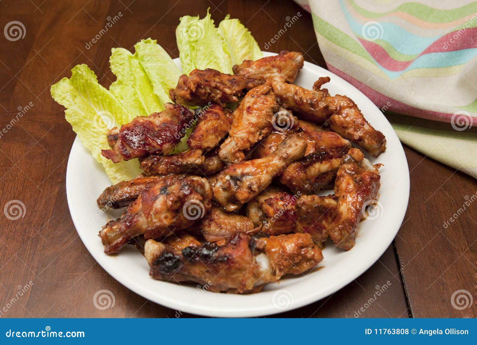 Ali di pollo del BBQ fotografia stock. Immagine di barbecue - 11763808