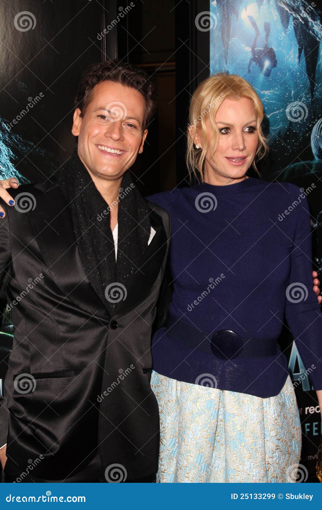 Ioan Gruffudd,Nestor Carbonell,Sarah Michelle Gellar Editorial Image ...