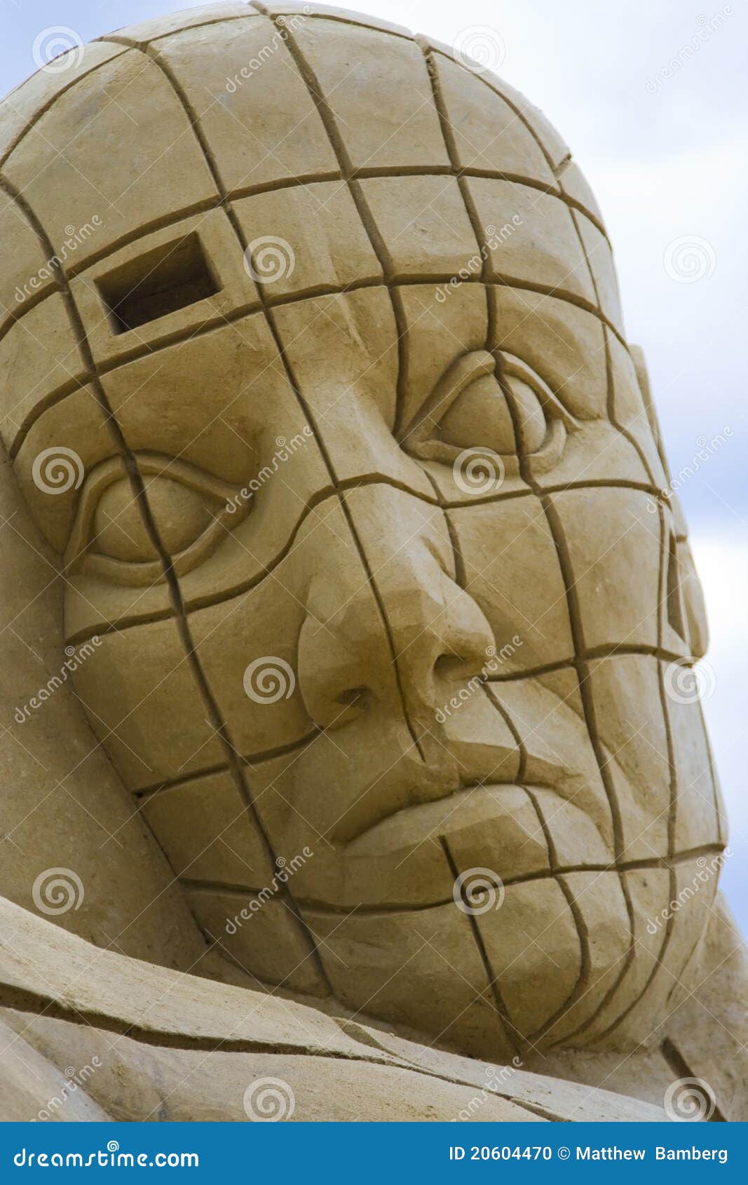 Alien Head Sand Sculpture editorial image. Image of sandcastle - 20604470
