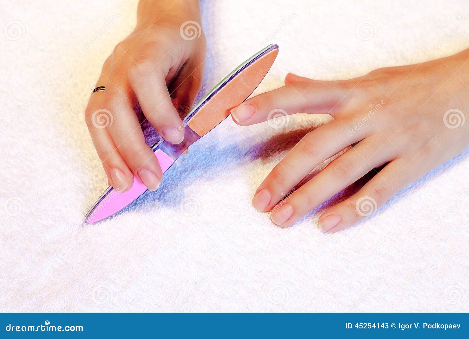 Alignment Nails Using Nail Files Stock Image - Image of care, brush ...