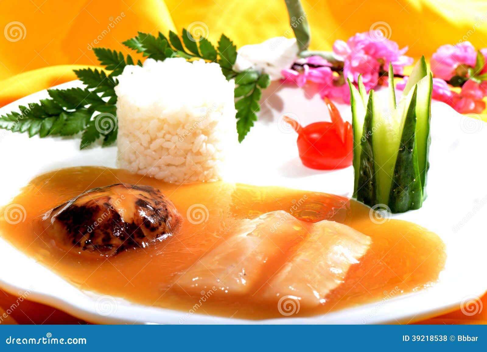 Alimento Cinese: Filetto Di Pesce Con Riso Fotografia Stock - Immagine di piatto, croccante ...