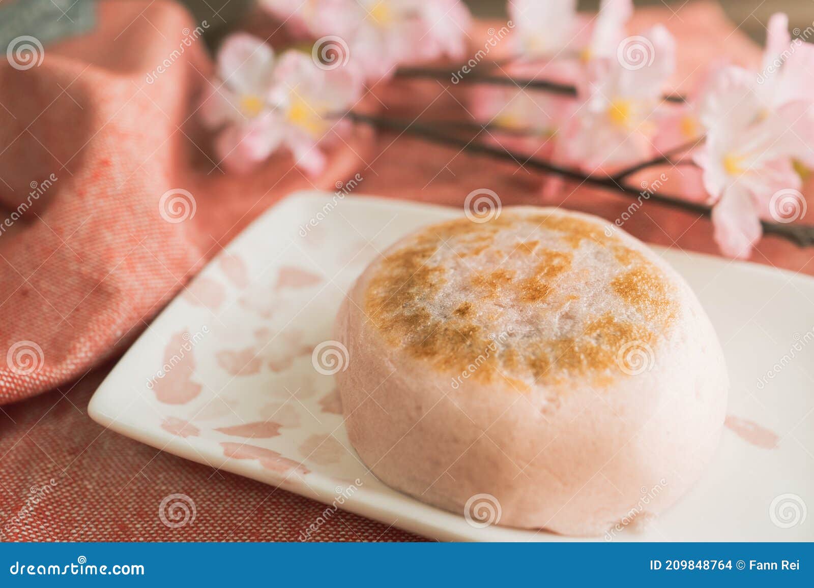 Alimento Dulce De Primavera Japonesa Sakura Flavpling Foto de archivo ...