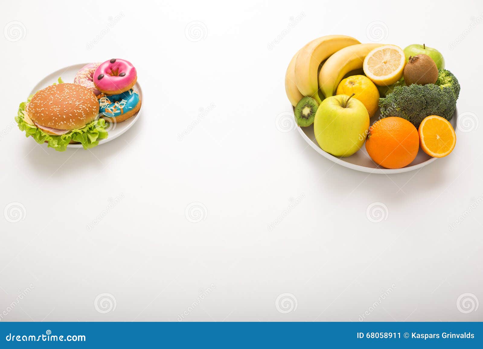 Alimento malsano y sano imagen de archivo. Imagen de lifestyle - 68058911