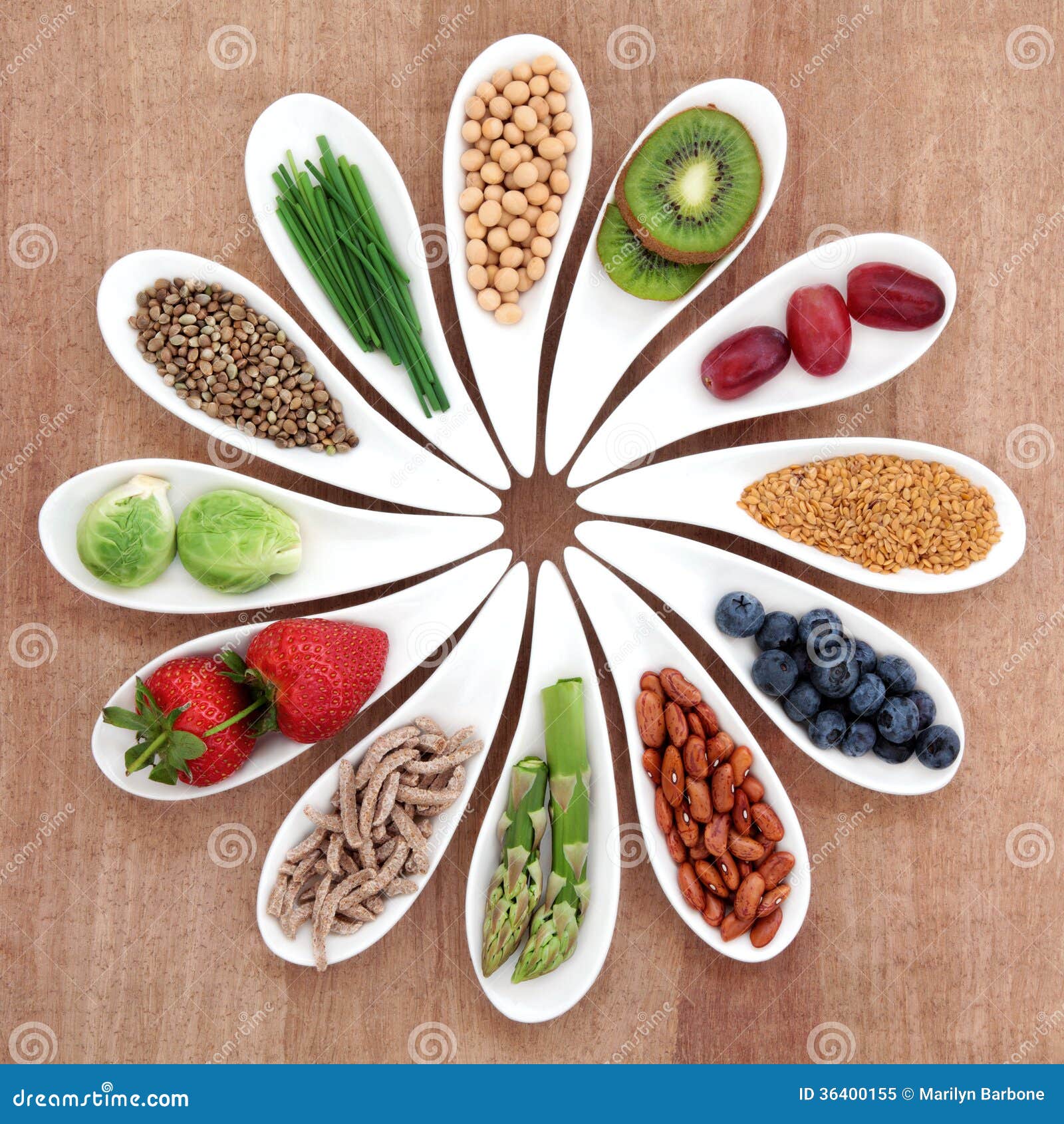 Alimento natural imagem de stock. Imagem de quivi, fruta - 36400155