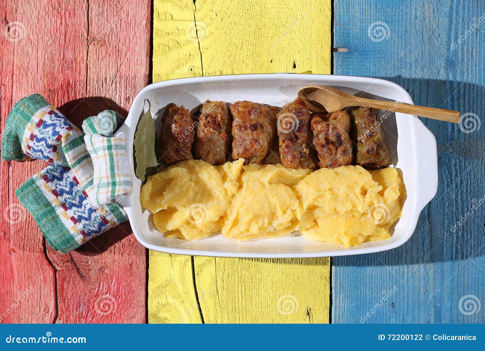 Alimento Rumeno Tradizionale, Sarmale Fotografia Stock - Immagine di ...