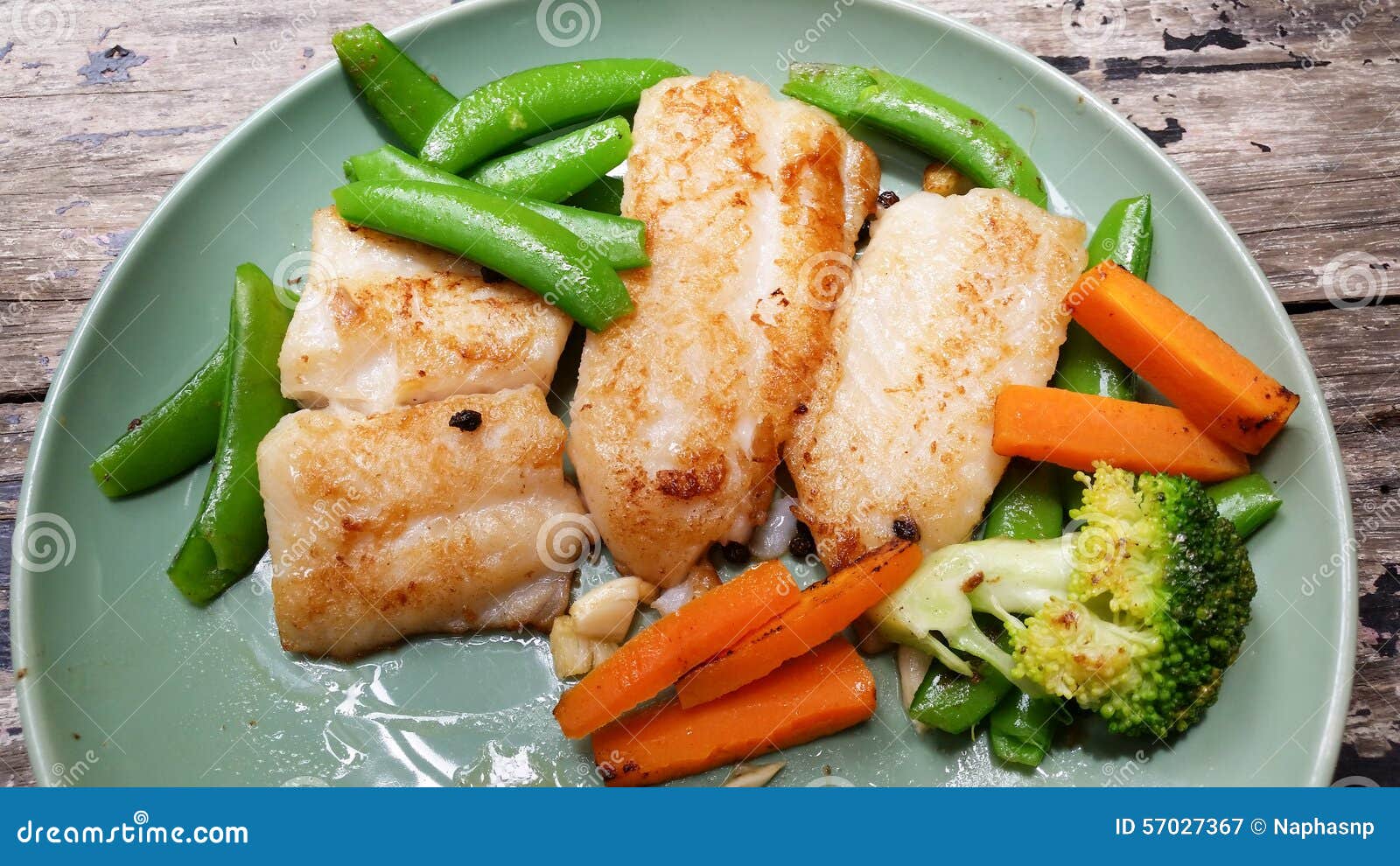 Alimento super da posta imagem de stock. Imagem de vegetal - 57027367